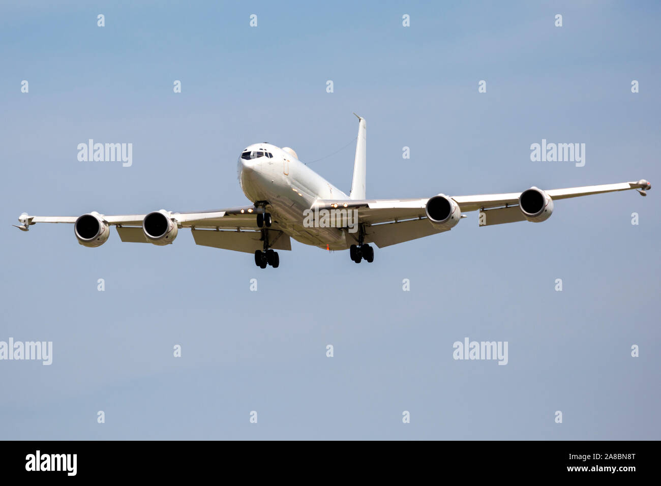 A U.S. Navy E-6 Mercury performs a flyby at the Star Spangled Salute ...