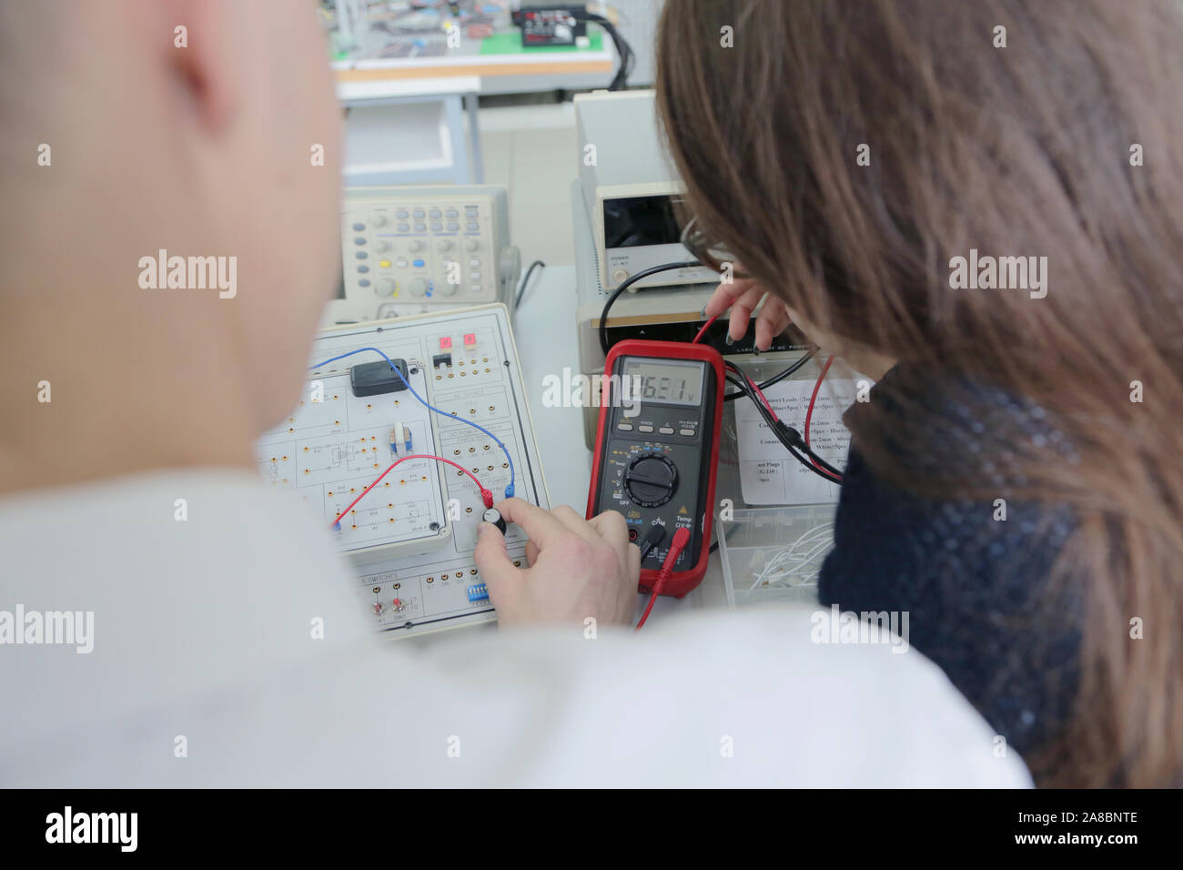 Two young students in technical vocational training, the lesson in ...