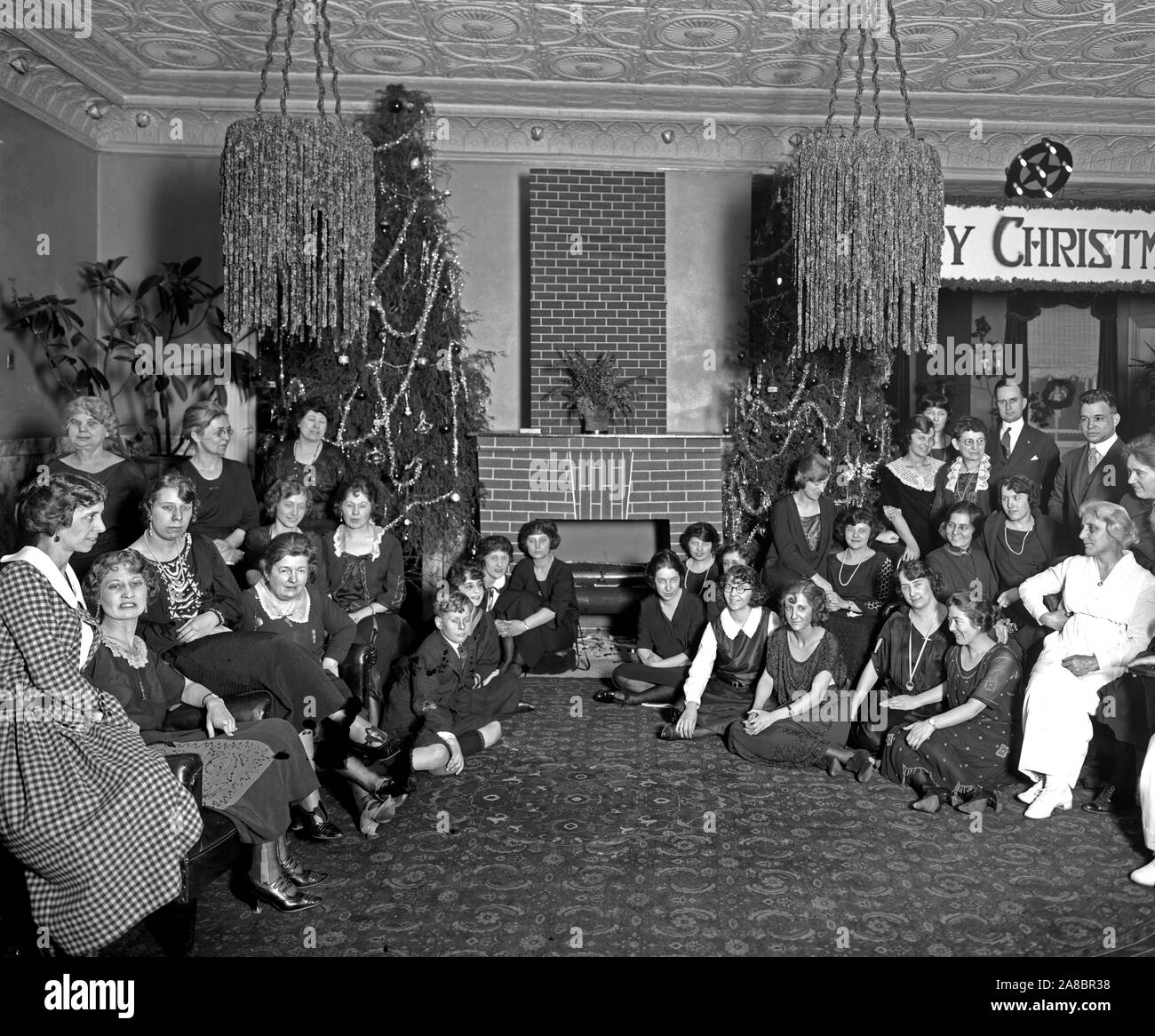 Salvation army christmas hi-res stock photography and images - Alamy