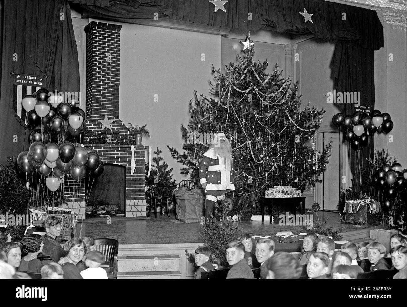 1922 christmas pagaent hi-res stock photography and images - Alamy