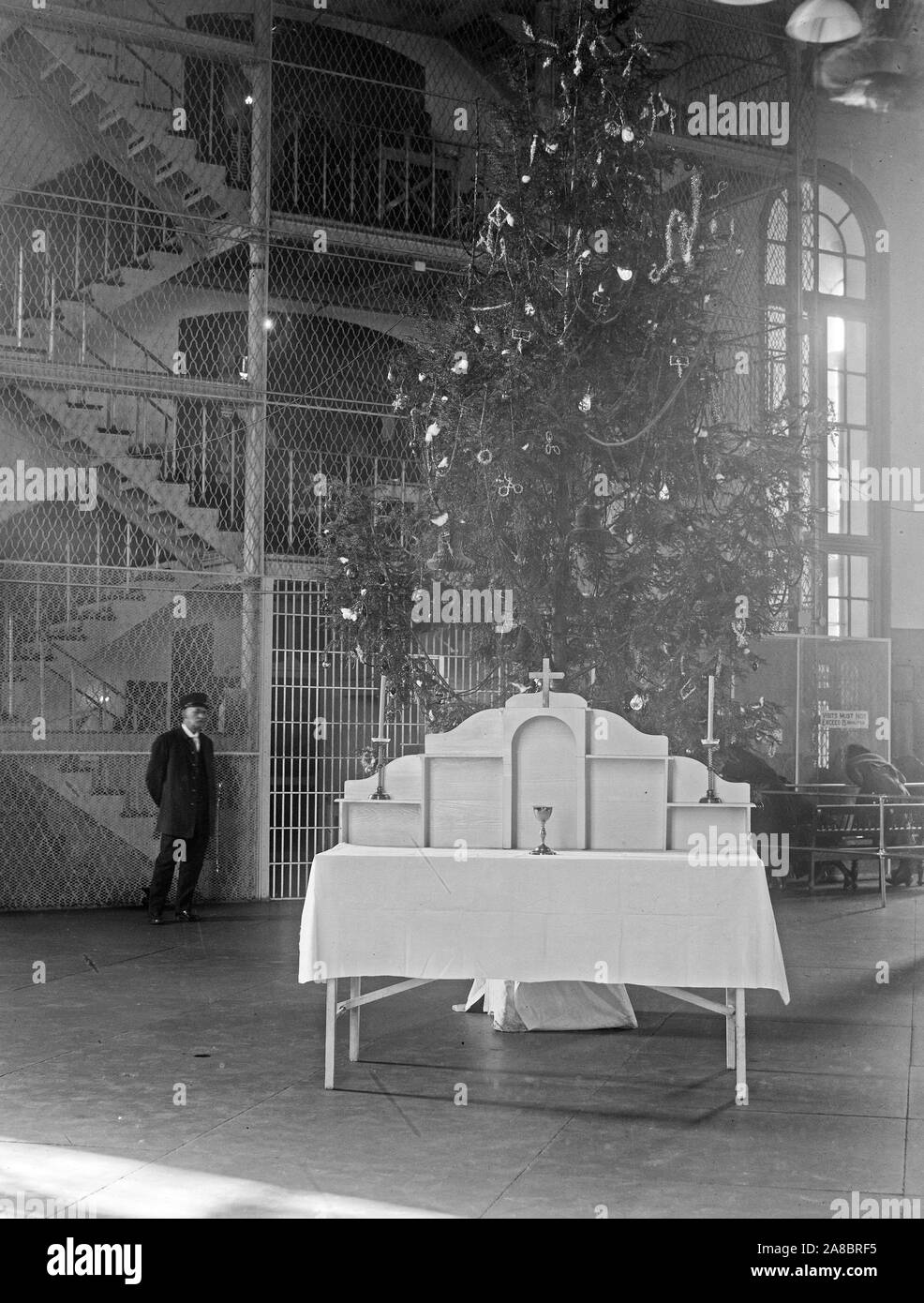 1920s christmas tree in jail hi-res stock photography and images - Alamy