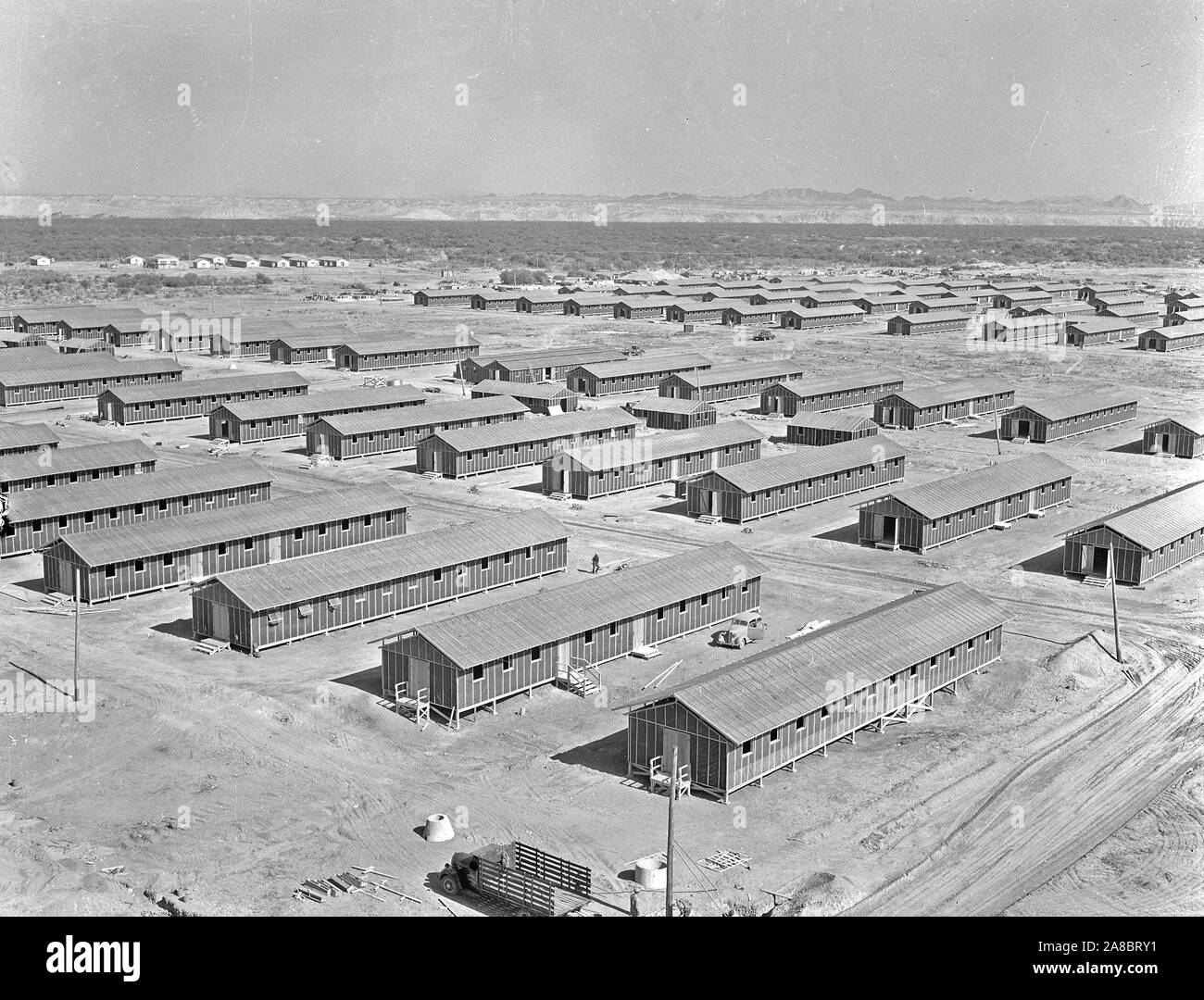 Poston, Arizona. Living quarters of evacuees of Japanese ancestry at ...