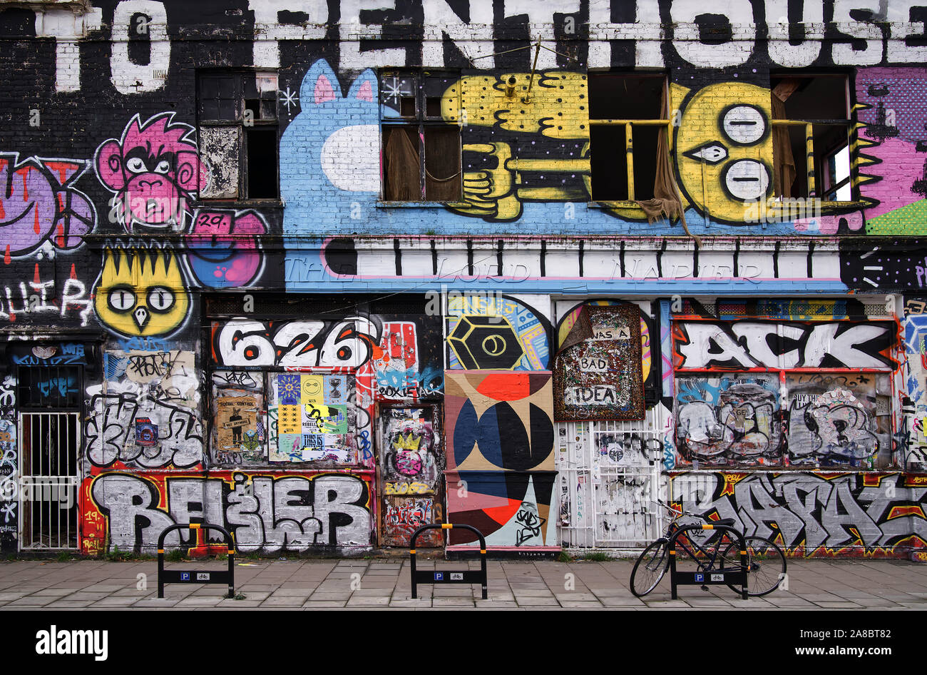 Hackney Wick's Famous Graffiti Building Stock Photo - Alamy