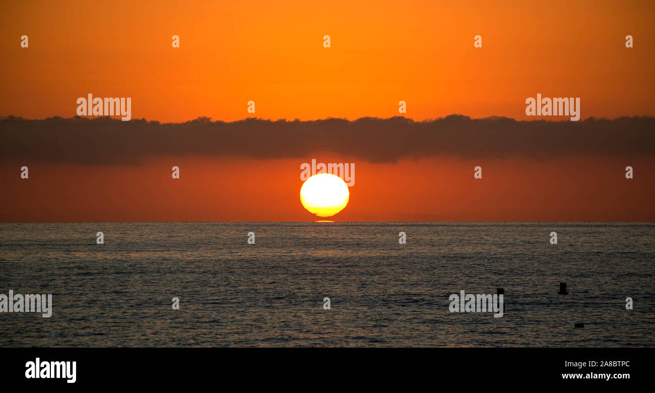 Rising sun in spain hi-res stock photography and images - Alamy