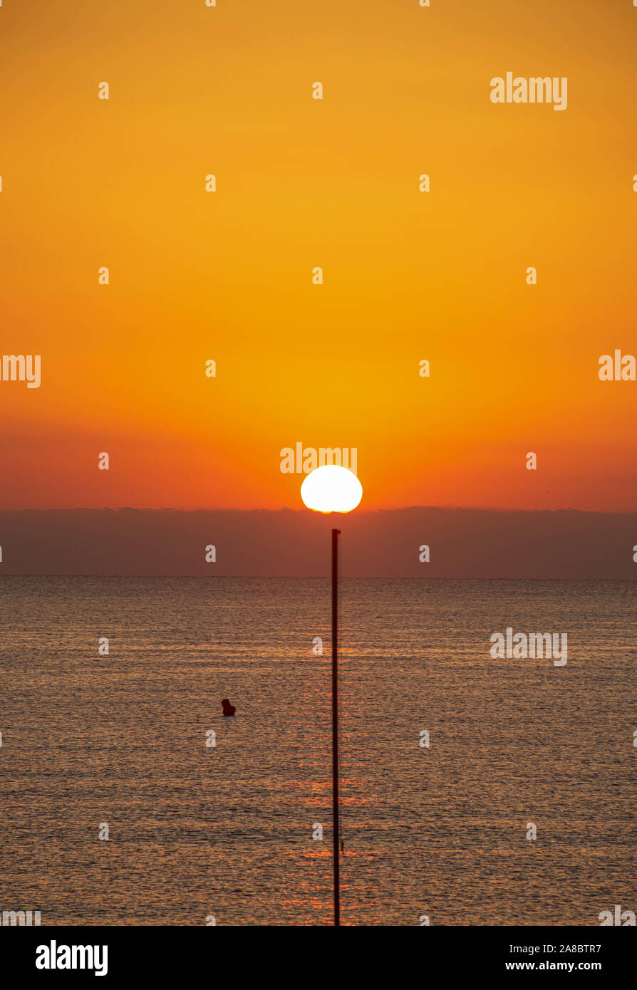 Rising sun in spain hi-res stock photography and images - Alamy