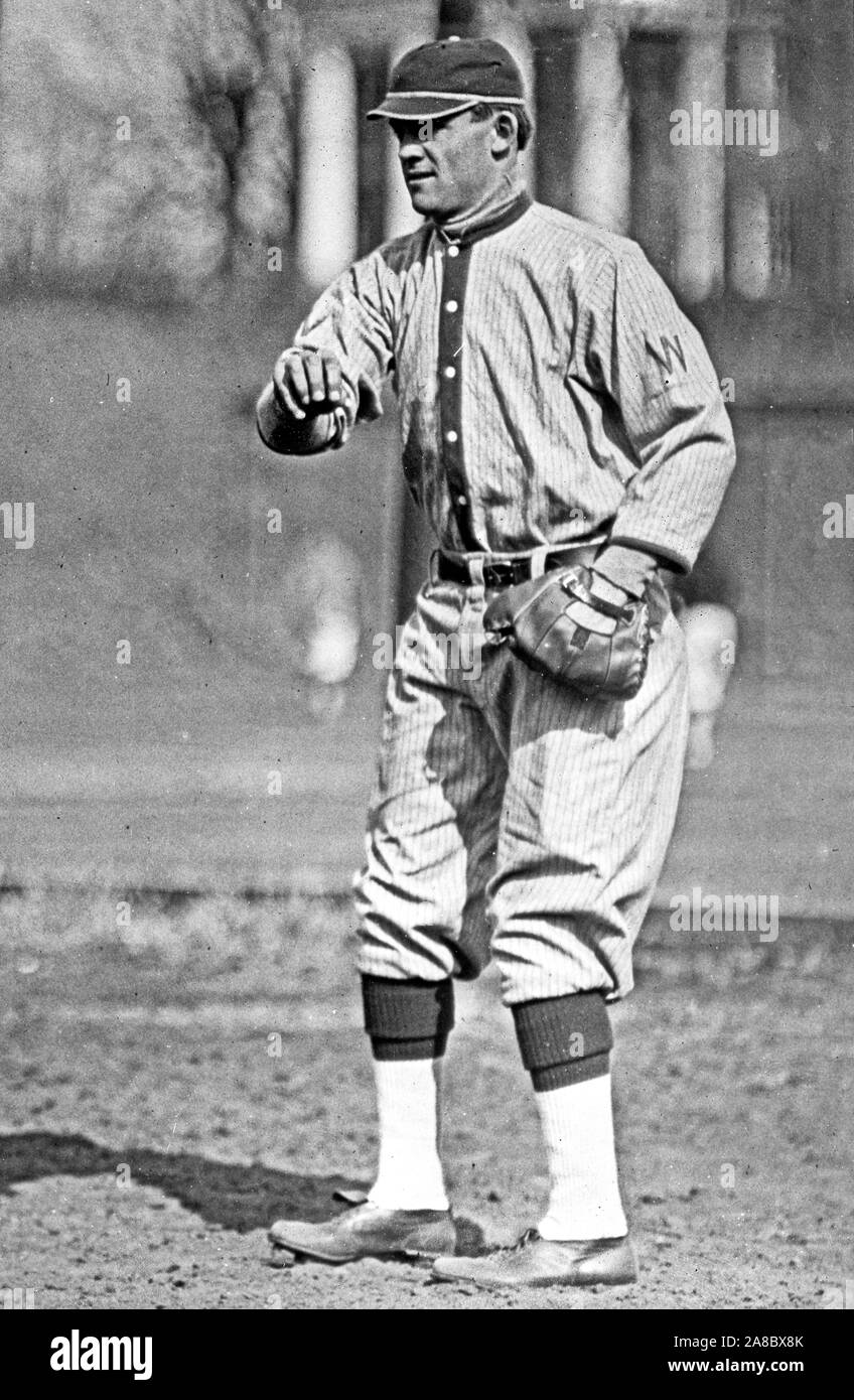 1910s baseball player hi-res stock photography and images - Alamy