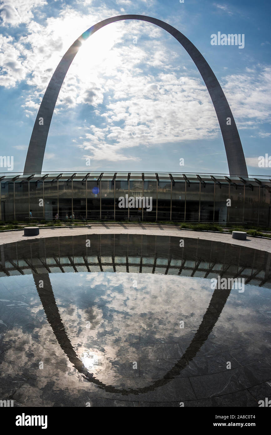 The Gateway Arch of St. Louis during a sunny late morning, part of ...