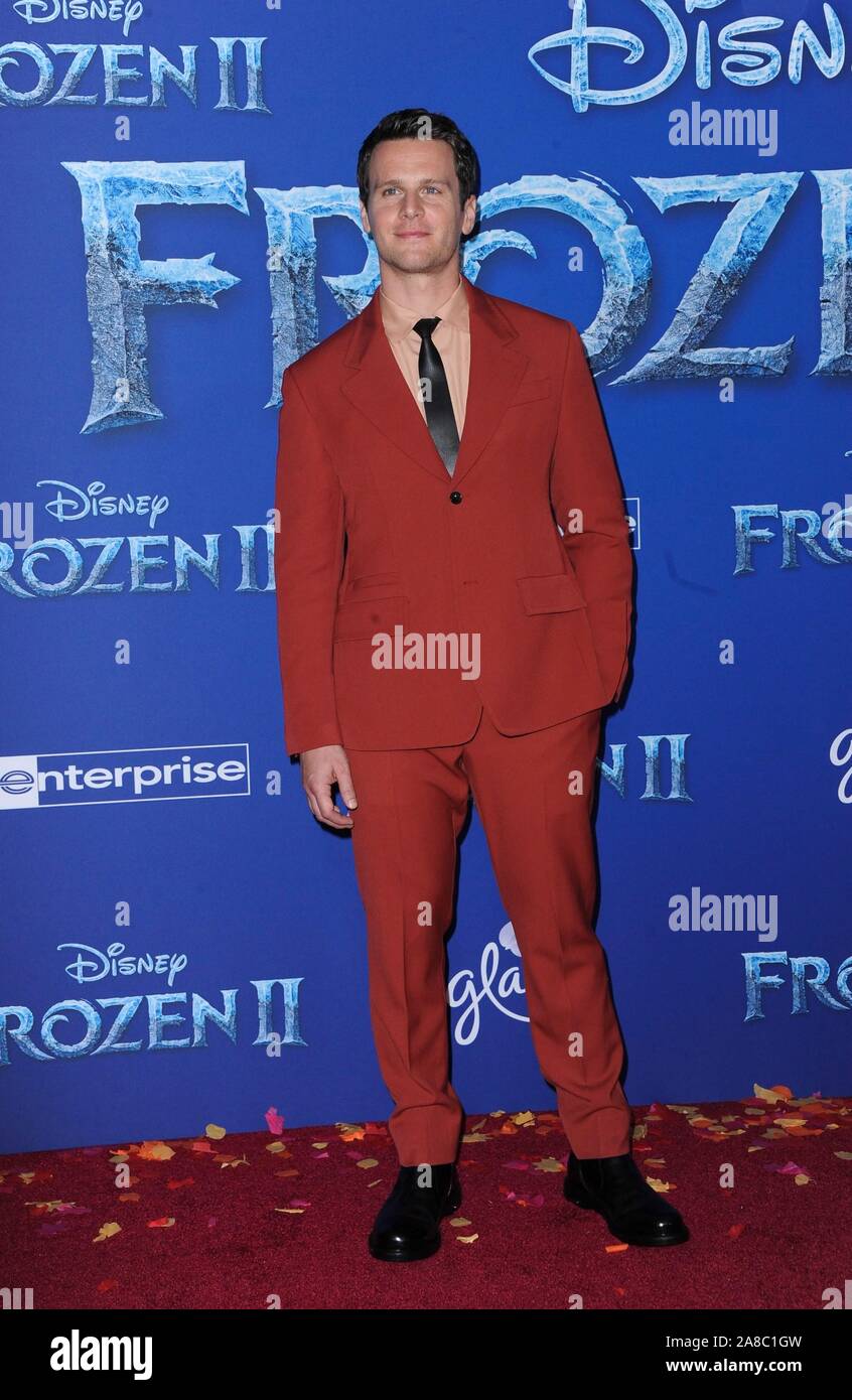 Los Angeles, CA. 7th Nov, 2019. Jonathan Groff at arrivals for FROZEN ...