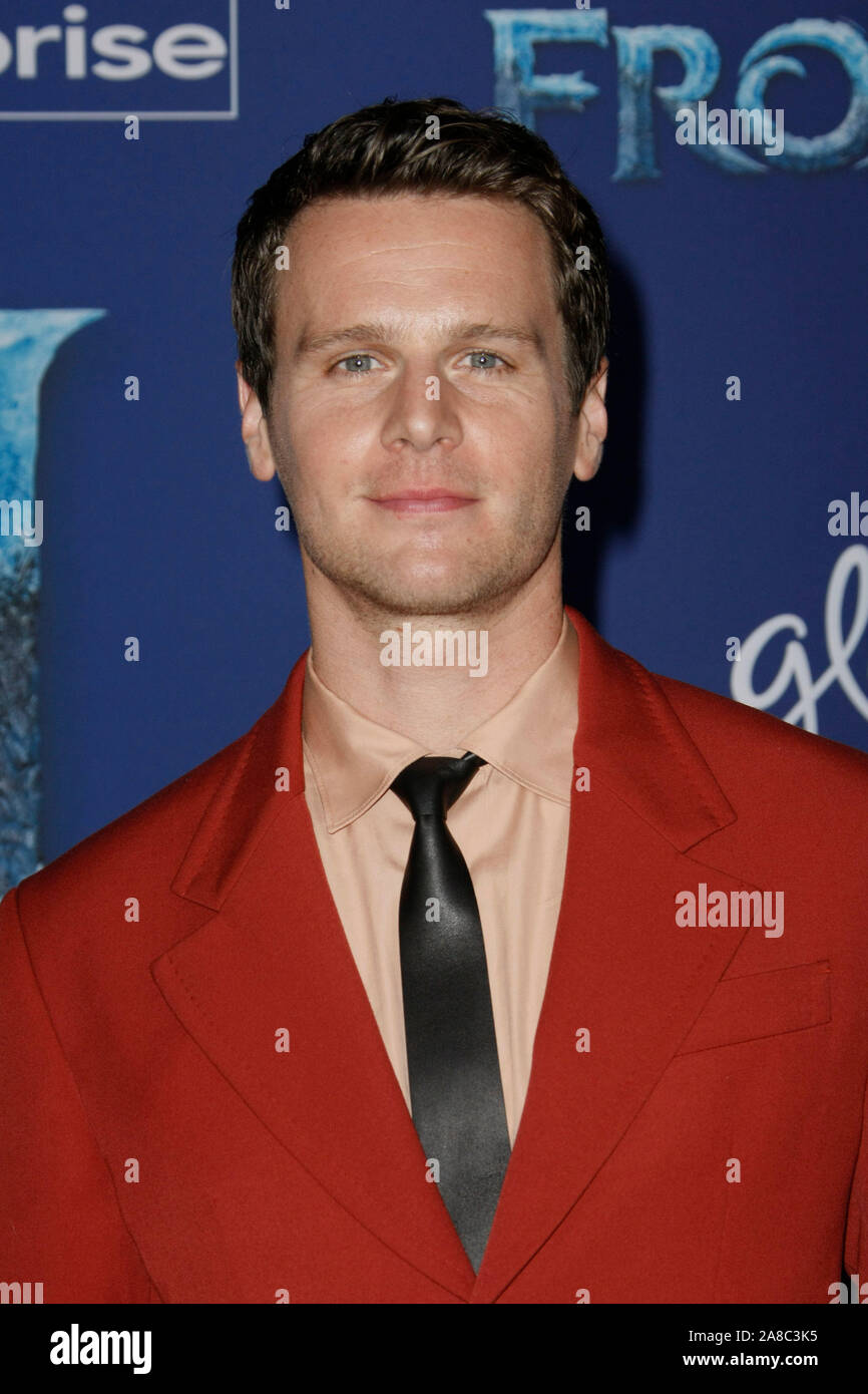 Hollywood, CA. 07th Nov, 2019. Jonathan Groff attends the world ...