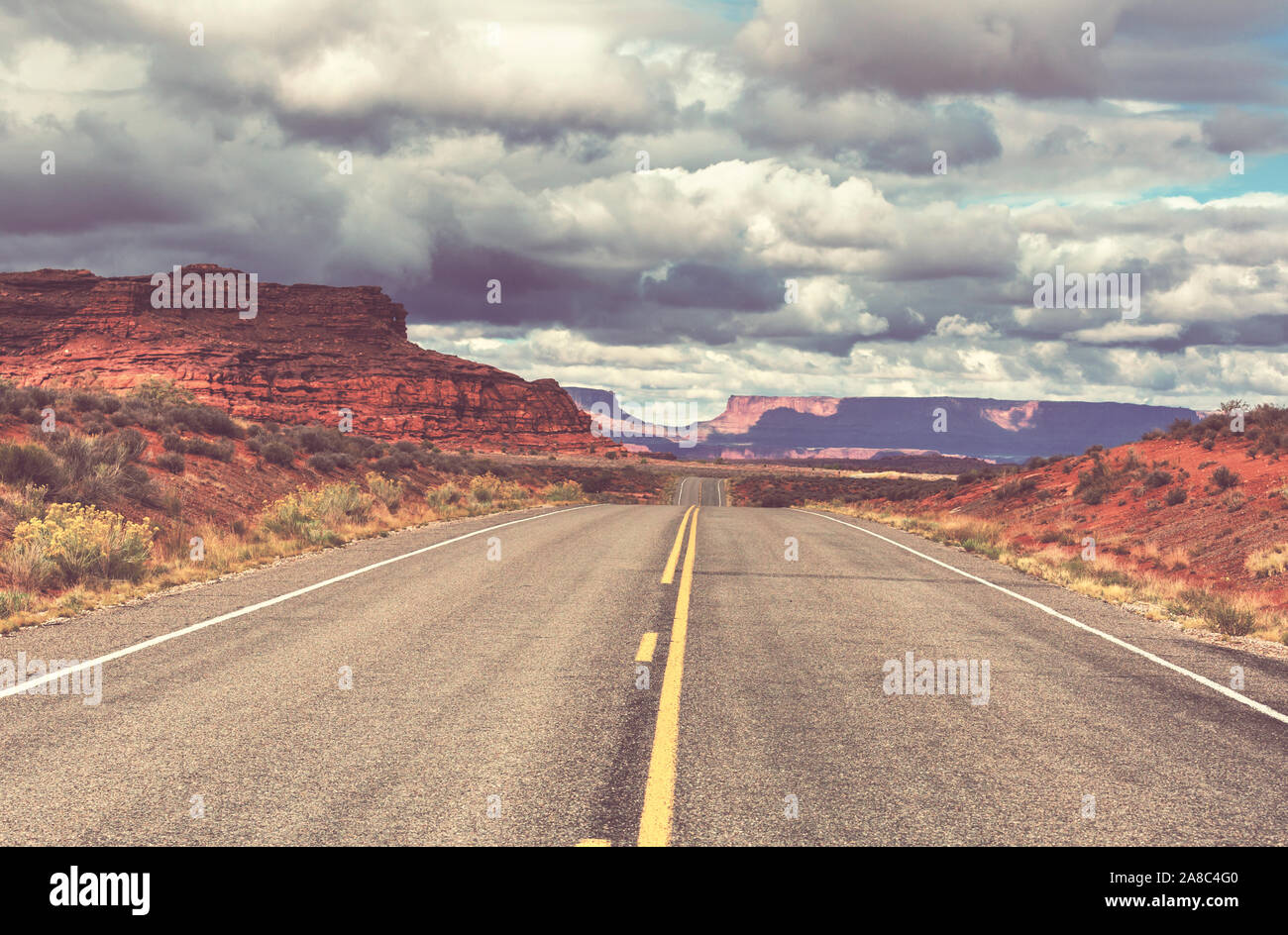 Road in the prairie country. Deserted natural travel background Stock ...