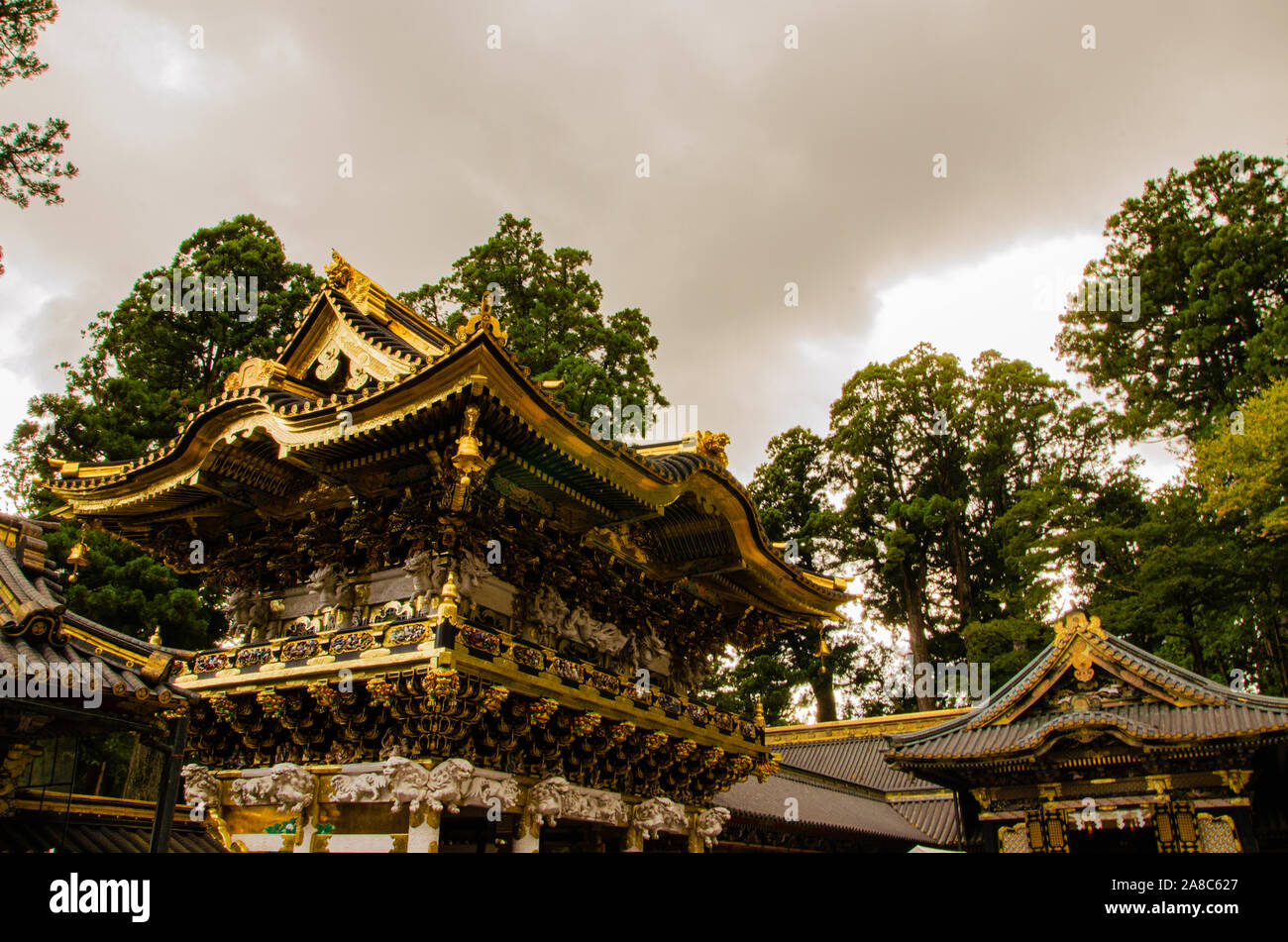 Temple building nikko japan hi-res stock photography and images - Alamy