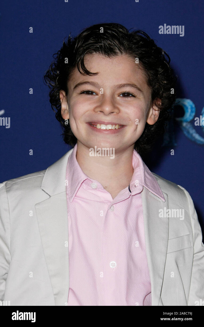 Hollywood, CA. 07th Nov, 2019. Raphael Alejandro attends the world ...