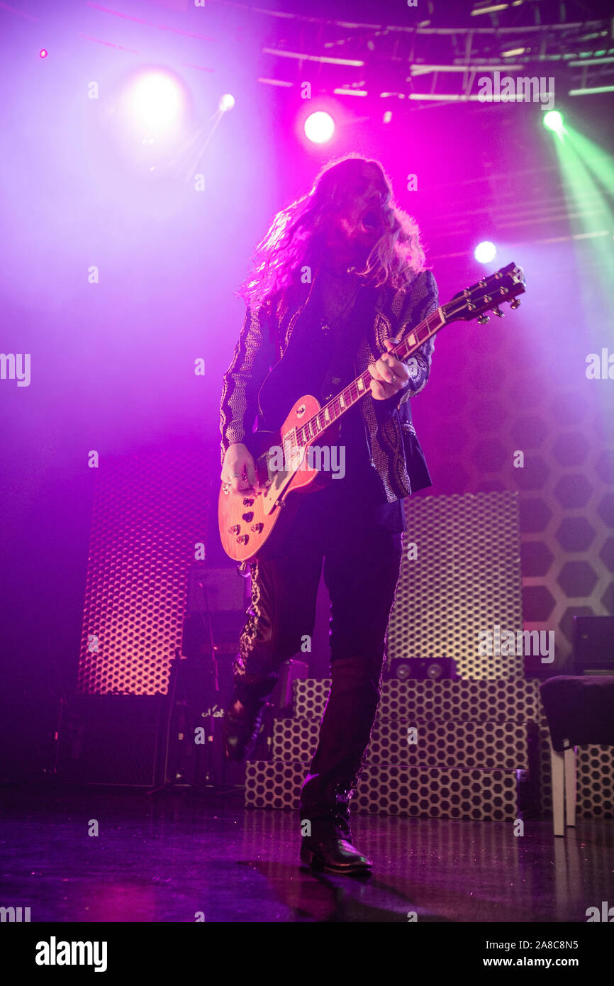 The struts drum hi-res stock photography and images - Alamy