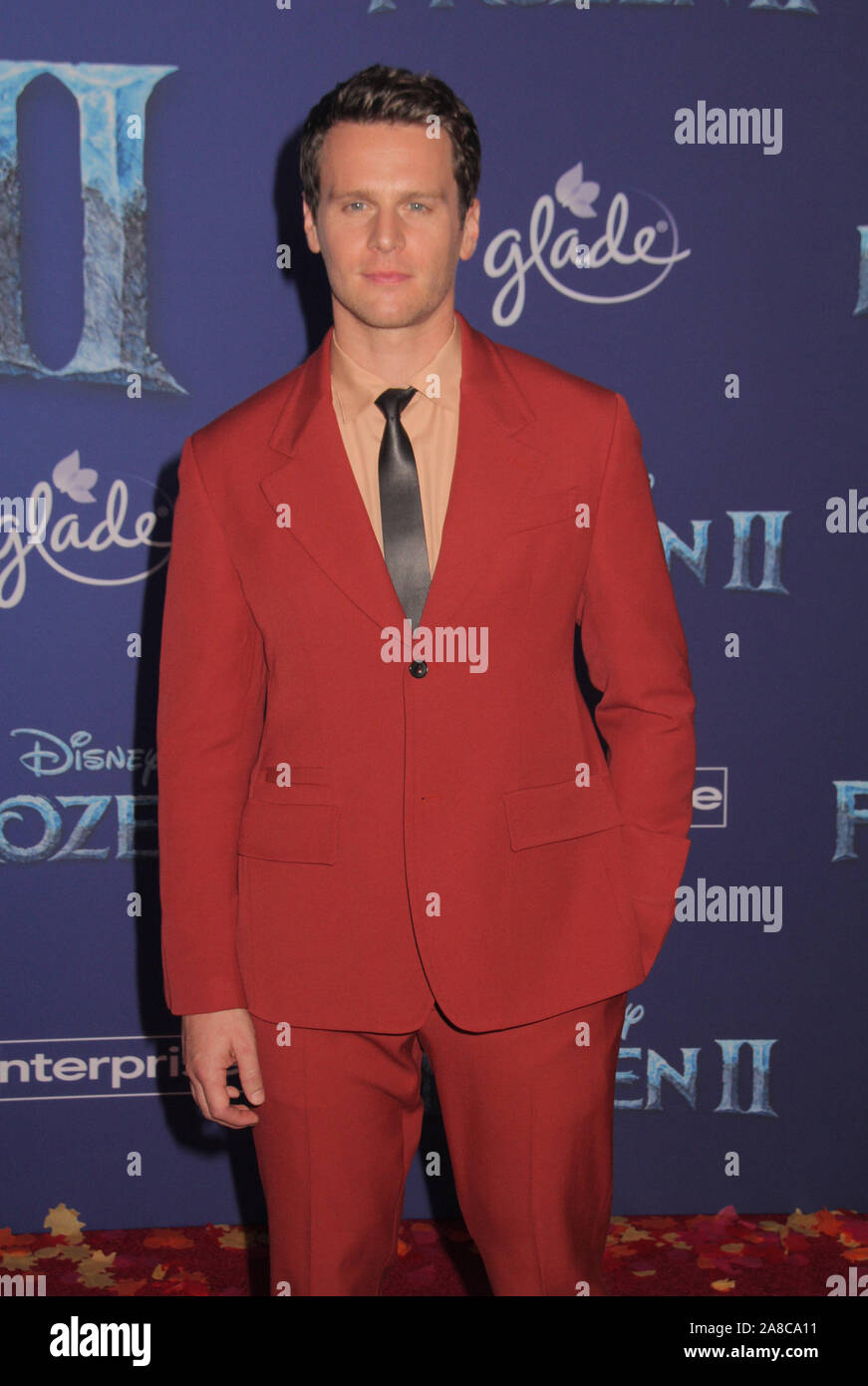 Los Angeles, USA. 7th Nov 2019. Jonathan Groff 11/07/2019 The World ...