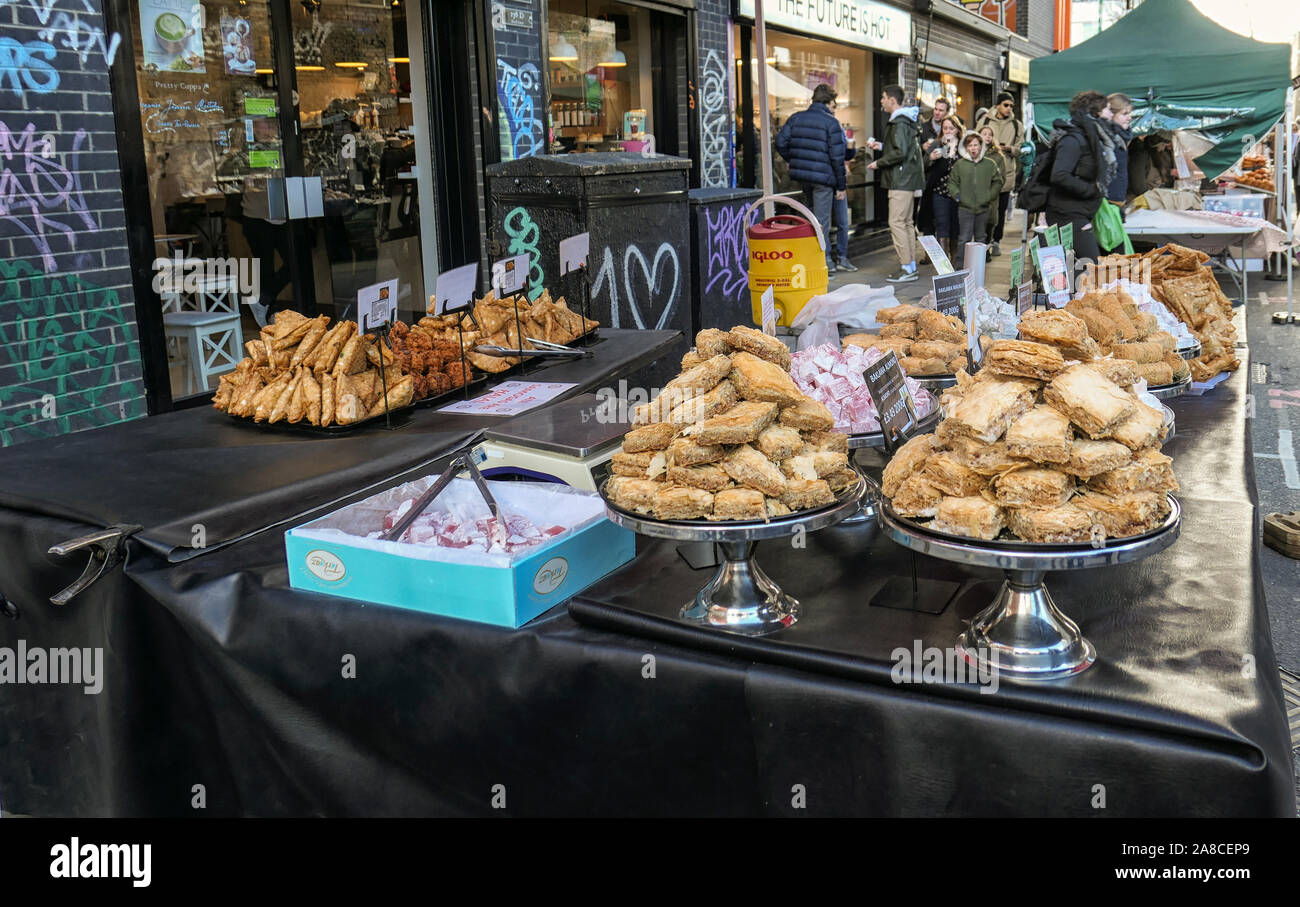 Assorted bread arab hi-res stock photography and images - Alamy