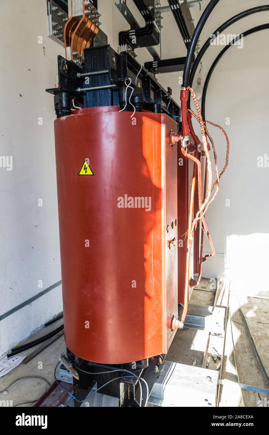 Busbar transformer hi-res stock photography and images - Alamy