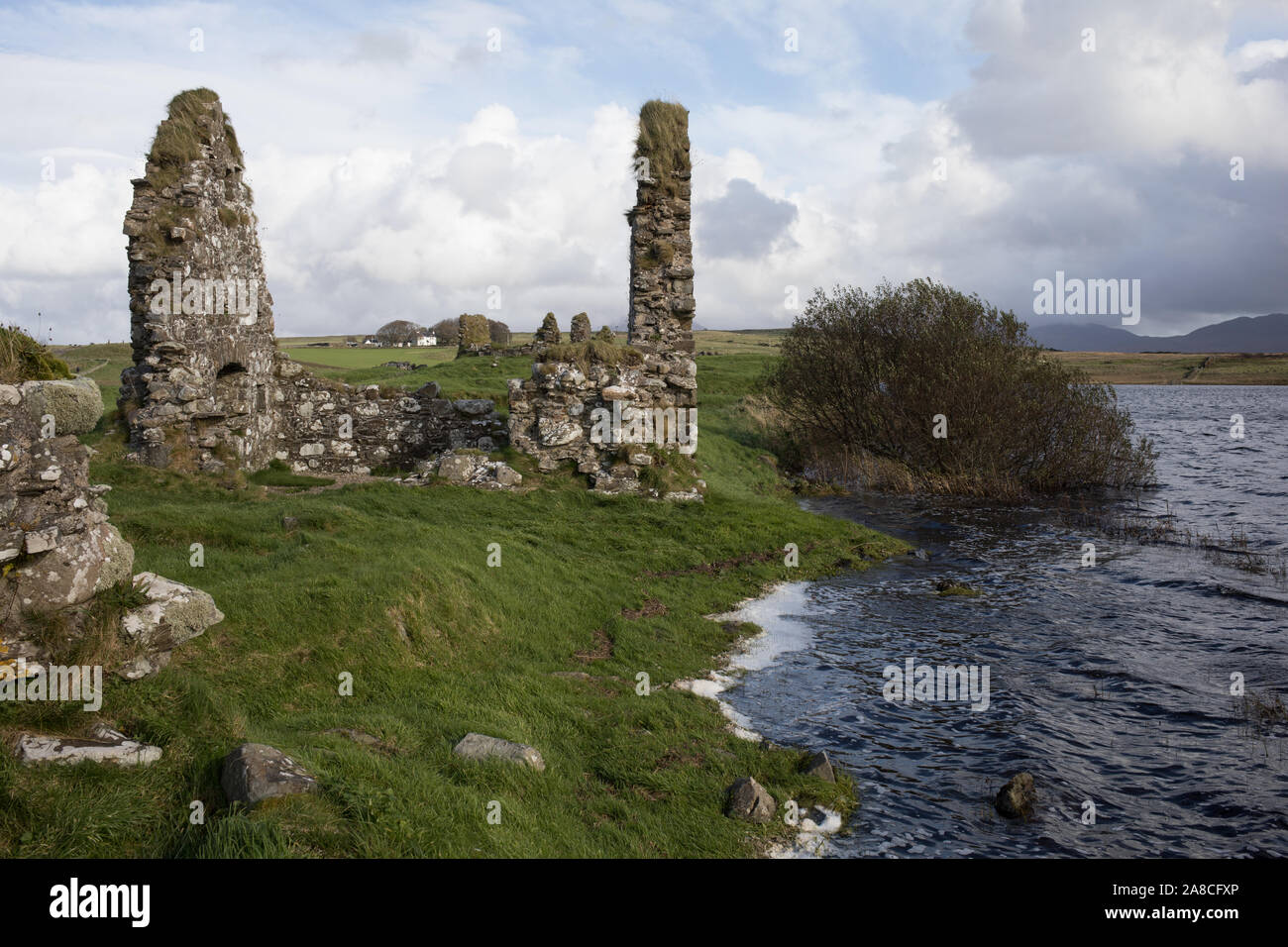 Loch finlaggan islay hi-res stock photography and images - Alamy