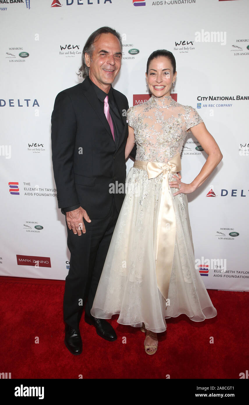 Beverly Hills, California, USA. 7th Nov 2019. Emmanuelle Vaugier, Vince ...