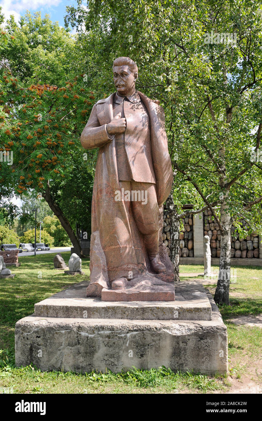 Stalin Statue Stock Photos & Stalin Statue Stock Images - Alamy