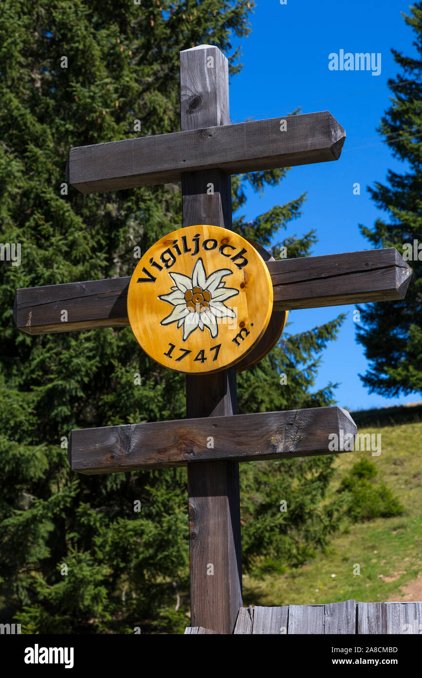 Vigiljoch mountain hi-res stock photography and images - Alamy