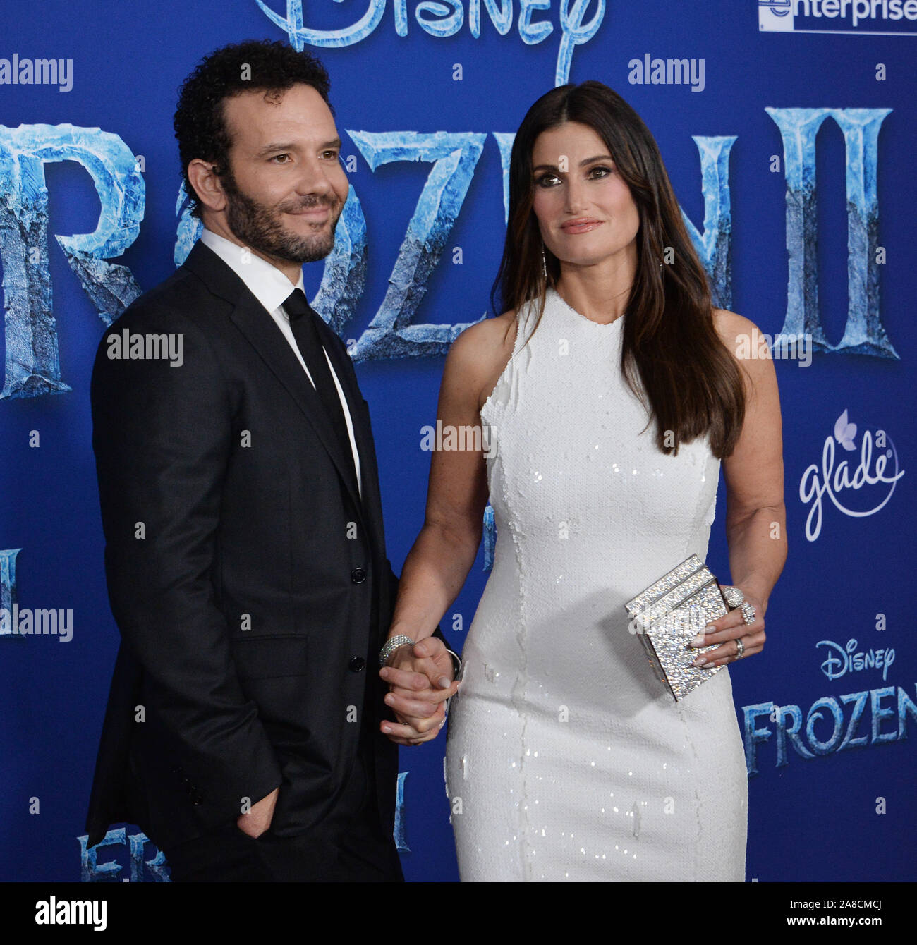Los Angeles, United States. 08th Nov, 2019. Cast member Idina Menzel ...