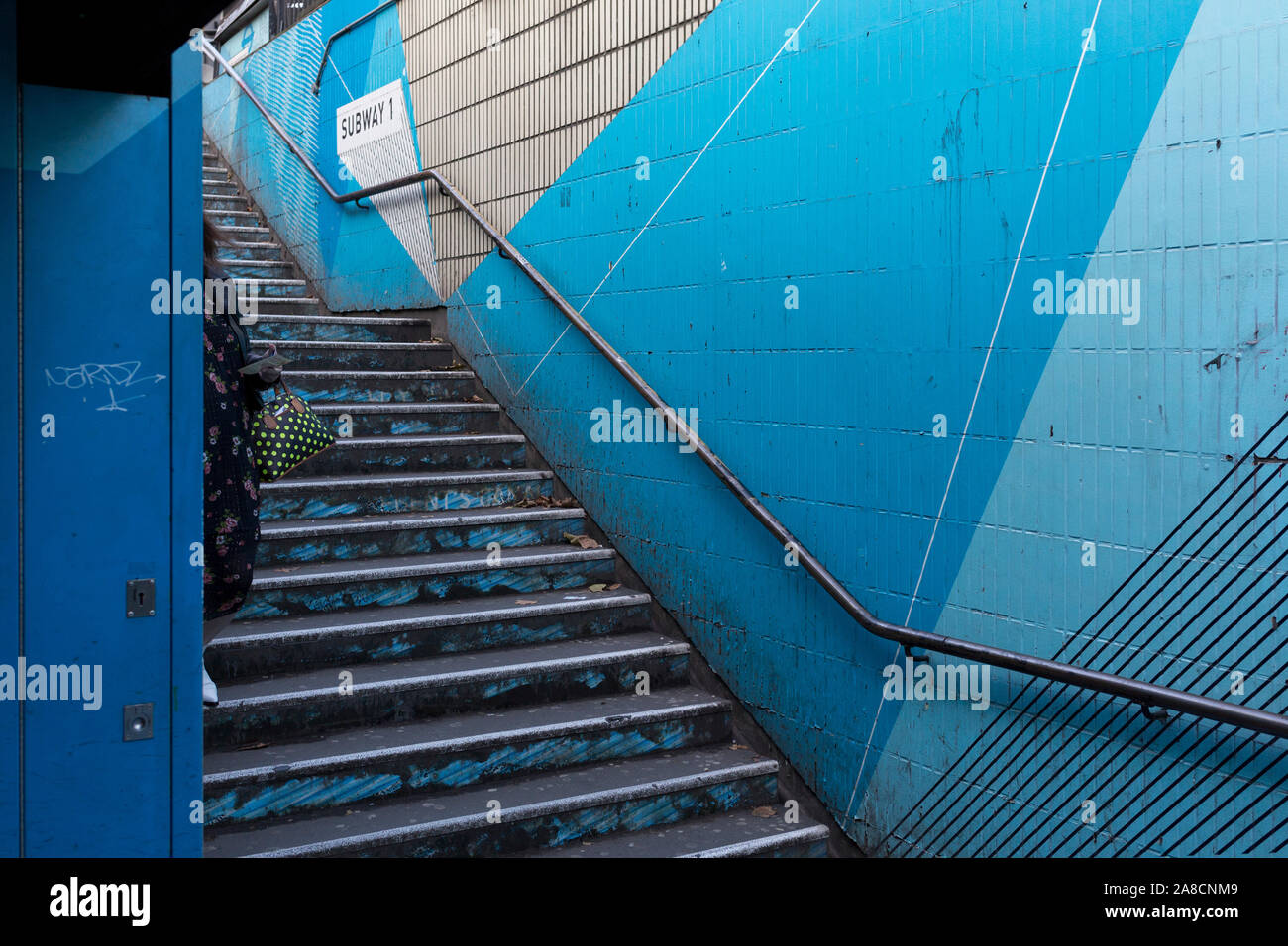 Old street roundabout underpass hi-res stock photography and images - Alamy