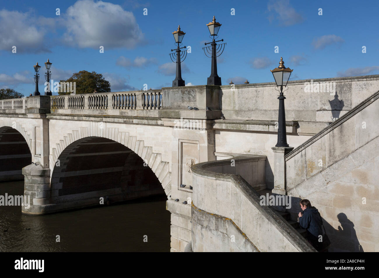 Five elliptical stone arches hi-res stock photography and images - Alamy