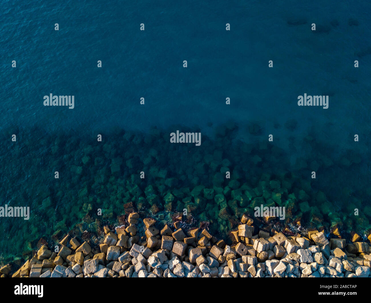 Reef overview hi-res stock photography and images - Alamy