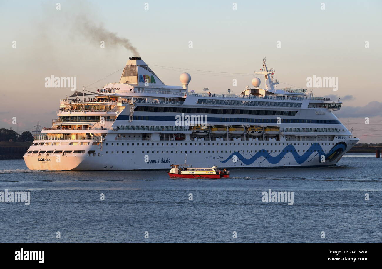 Aida cruises hi-res stock photography and images - Alamy