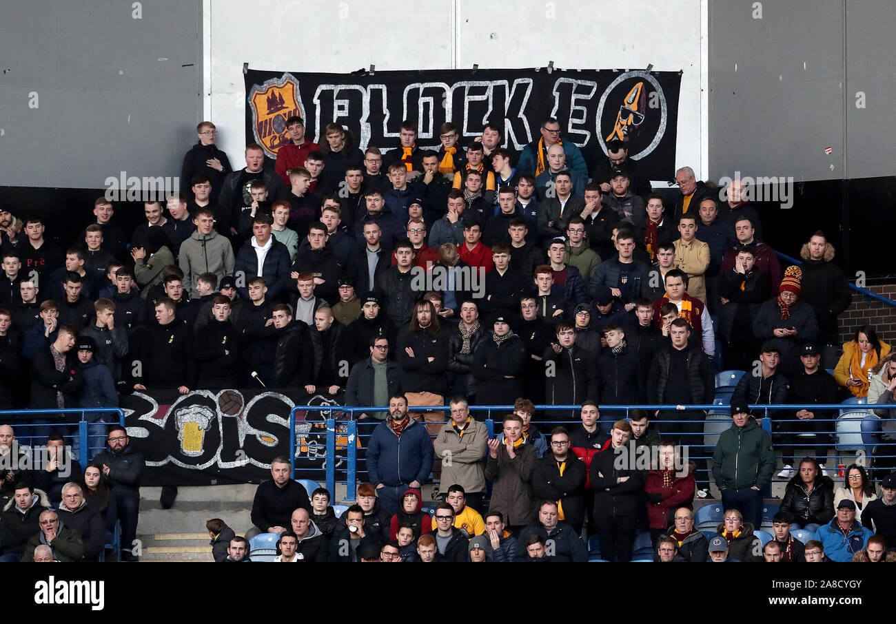 Motherwell fans in the stands hi-res stock photography and images - Alamy