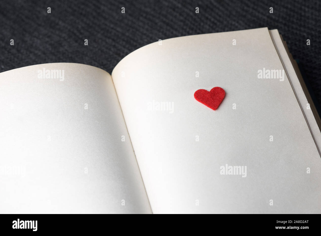 Heart book hi-res stock photography and images - Alamy