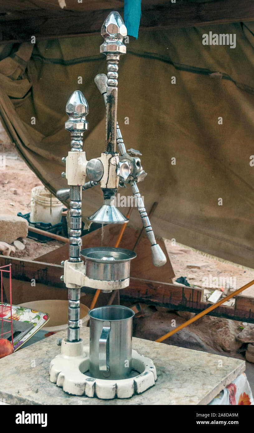 Jordanian bedouin drink hi-res stock photography and images - Alamy