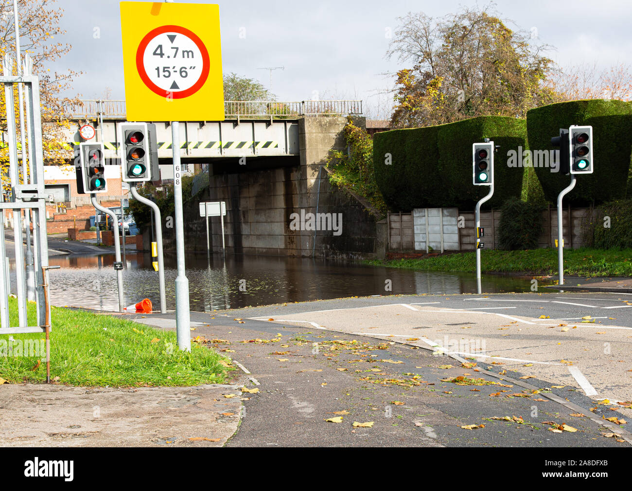 Kilton Bridge in Worksop is flooded Stock Photo - Alamy