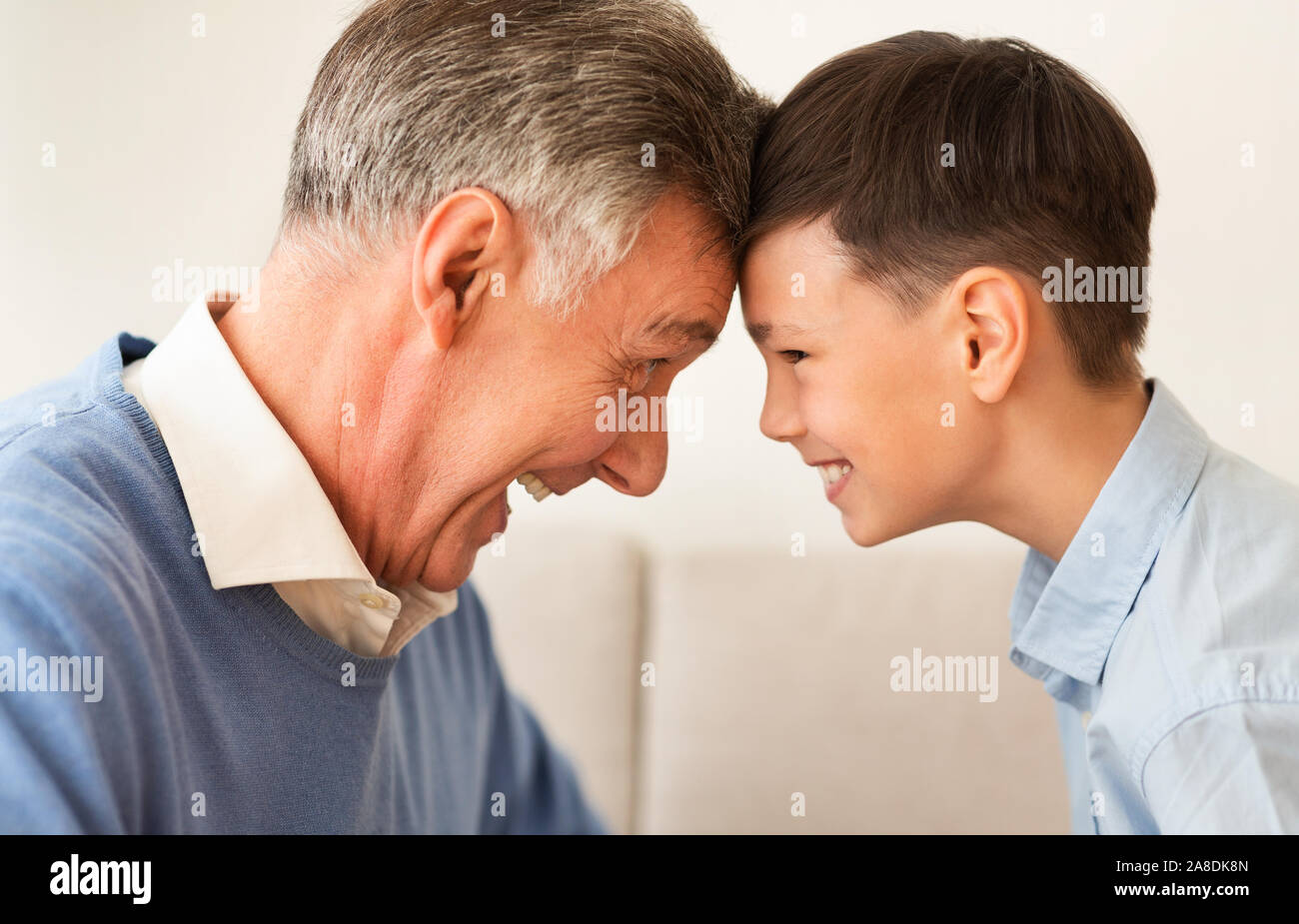 Two men foreheads touching hi-res stock photography and images - Alamy