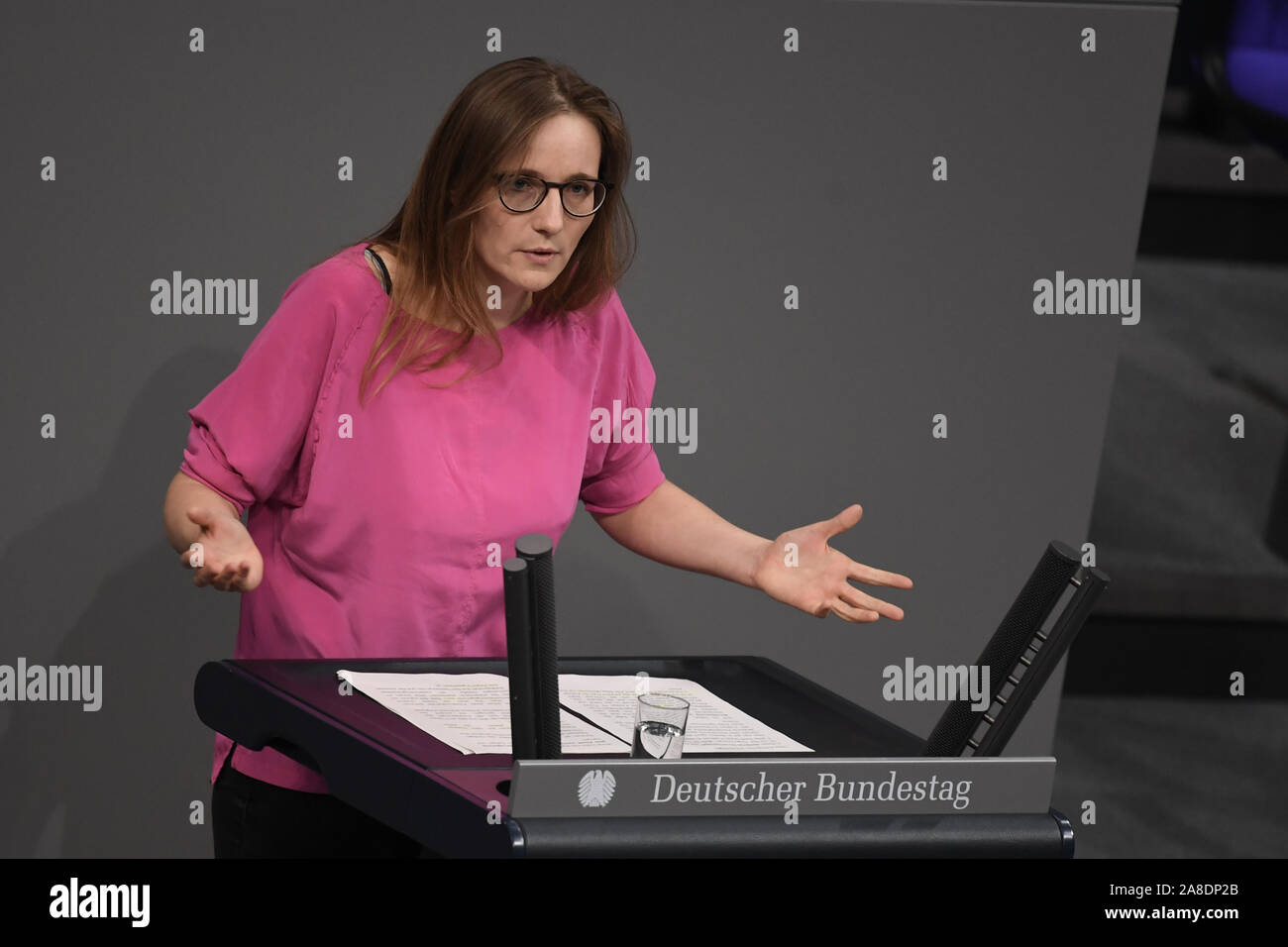 Lisa badum hi-res stock photography and images - Alamy