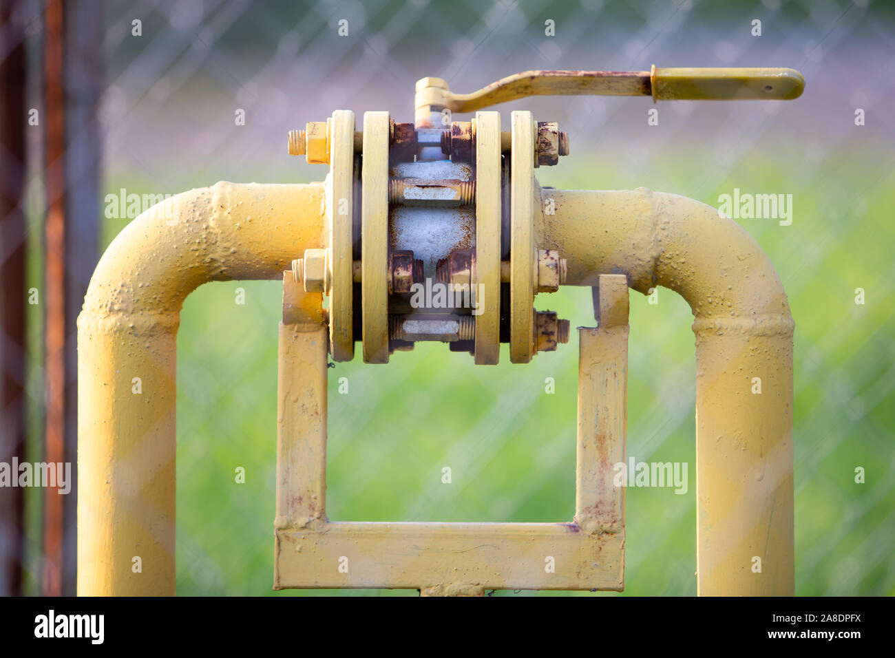 Blocking valve hi-res stock photography and images - Alamy