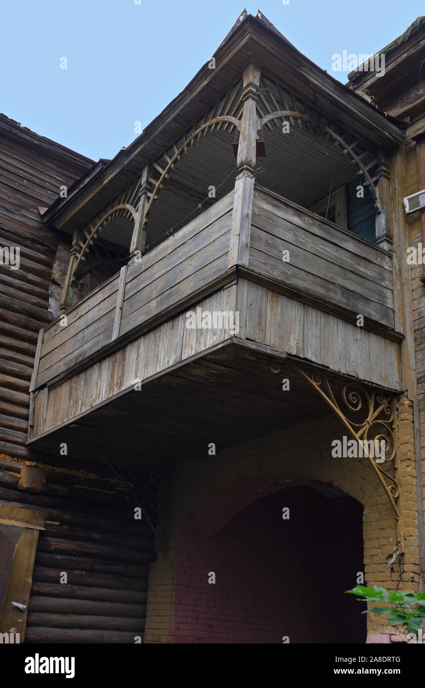 Old wooden balcony hi-res stock photography and images - Alamy