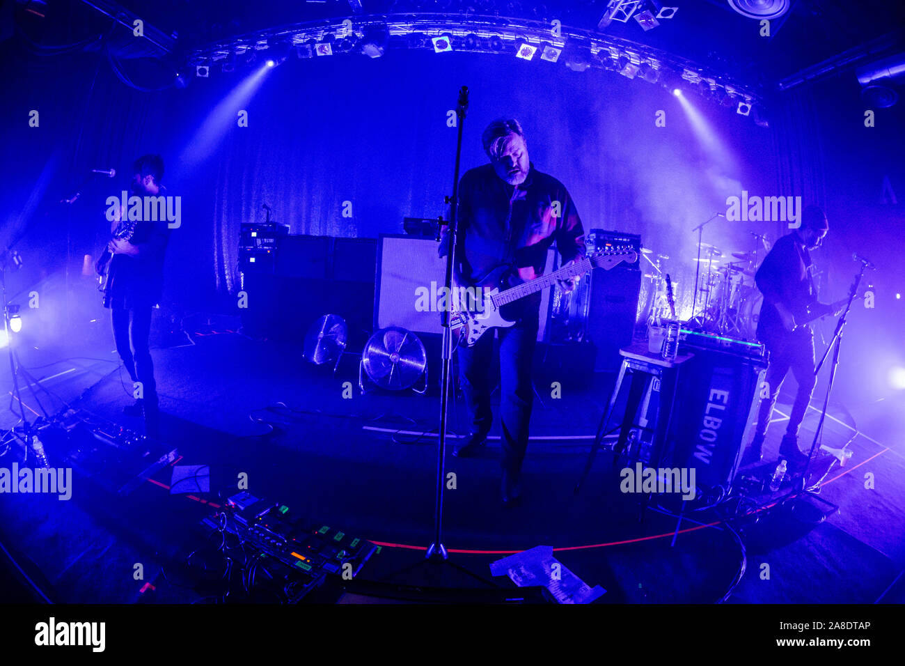 Elbow performs live on stage hi-res stock photography and images - Alamy