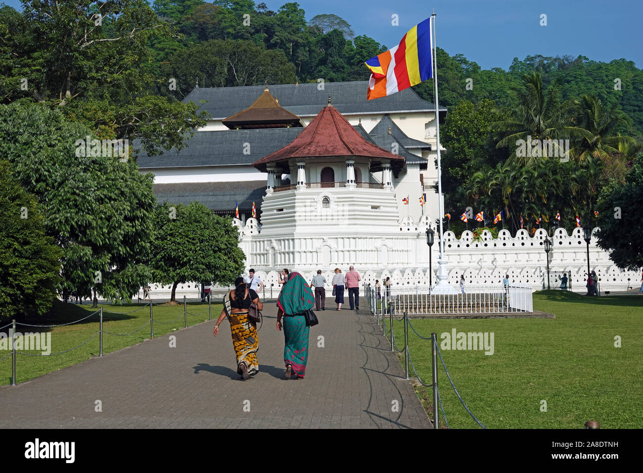 Kandy palace hi-res stock photography and images - Alamy
