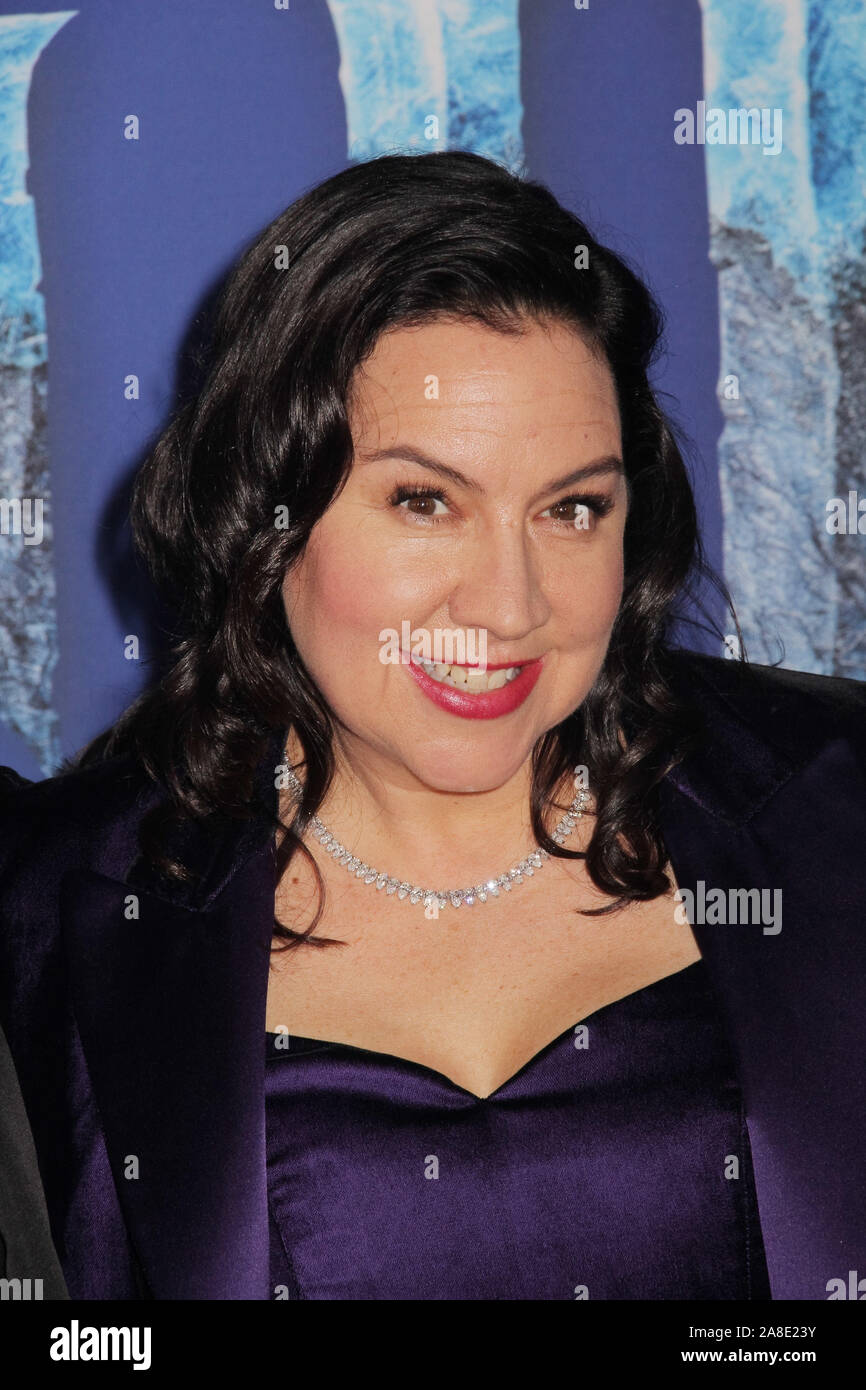 Kristen lopez hi-res stock photography and images - Alamy