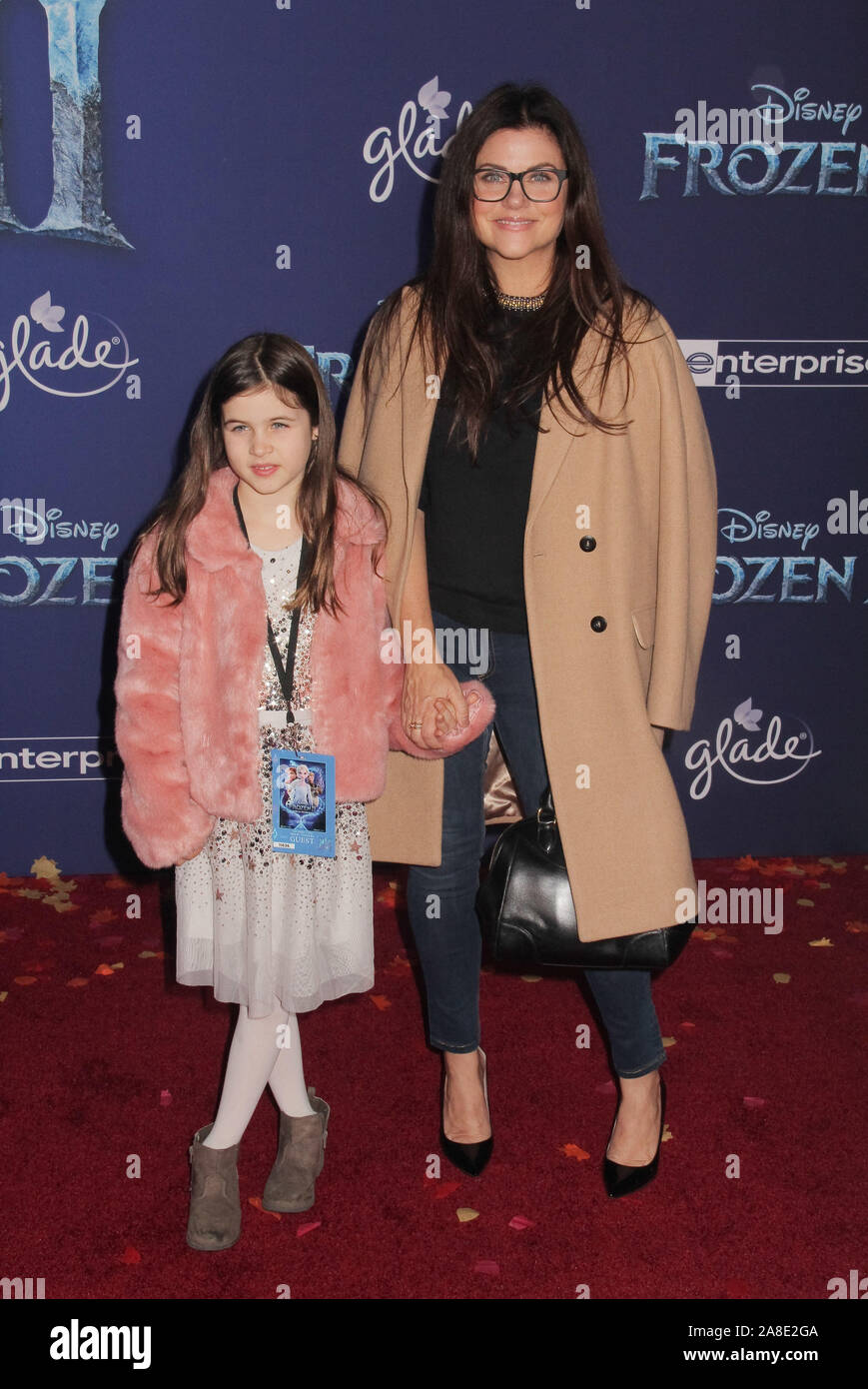 Tiffani Thiessen, Harper Renn Smith 11/07/2019 The World Premiere of ...