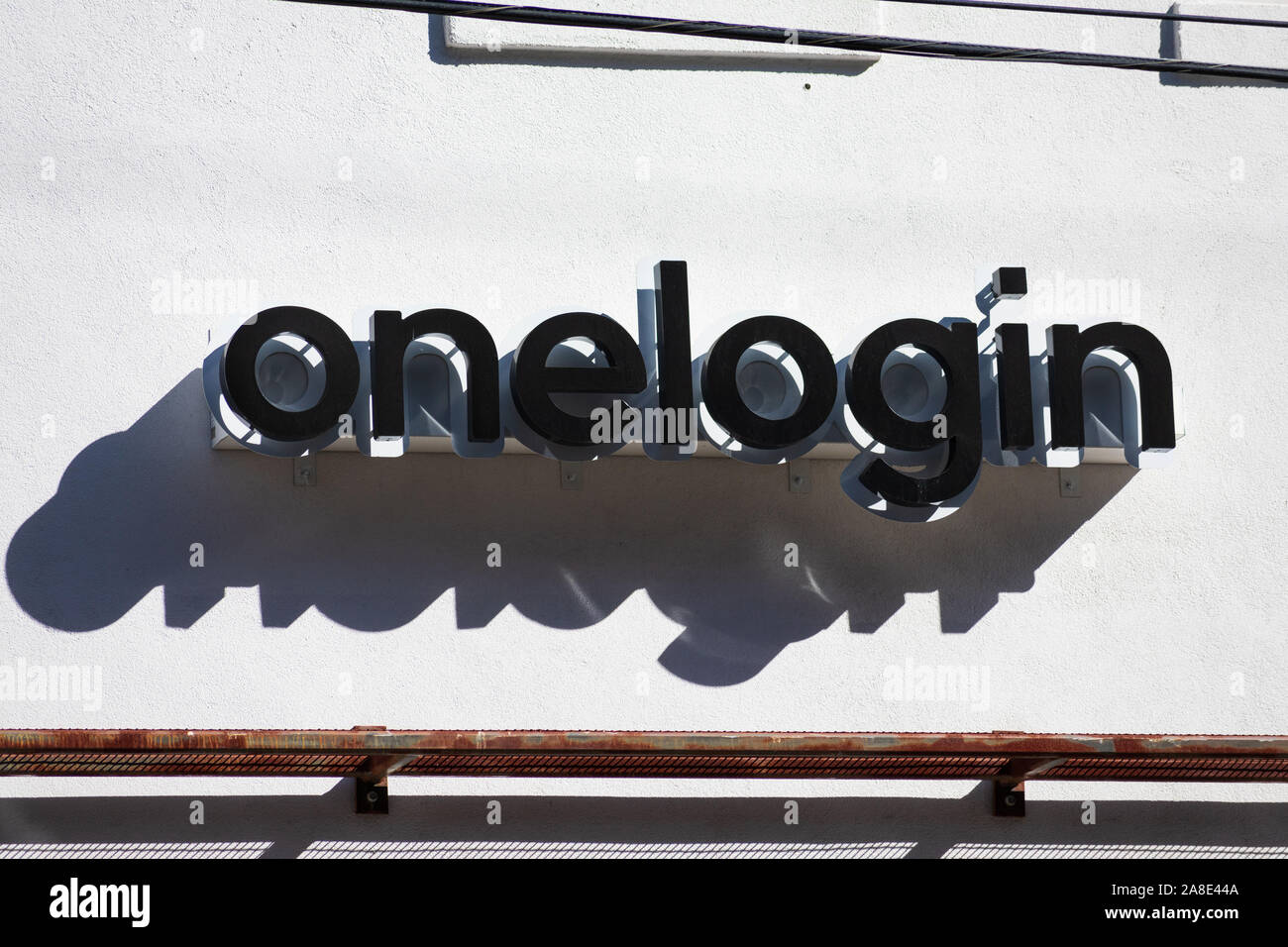 Onelogin hi-res stock photography and images - Alamy