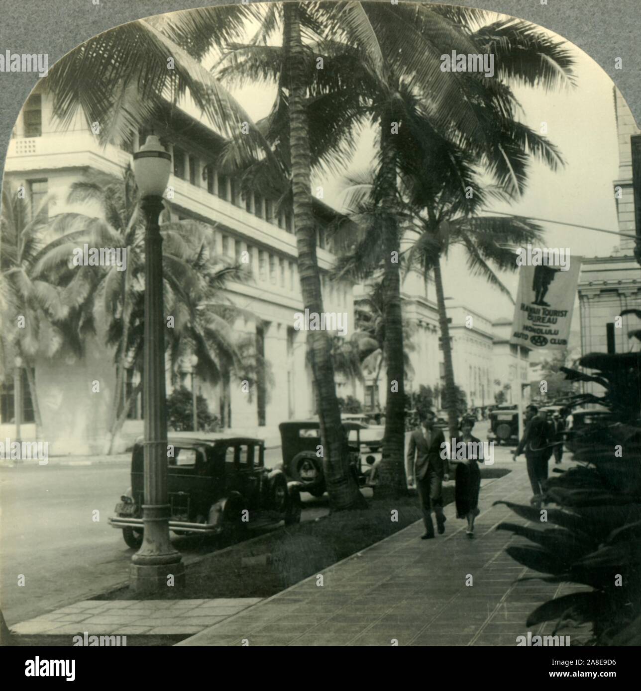 'Bishop Street from the Dillingham Building, Honolulu, Hawaii', c1930s ...