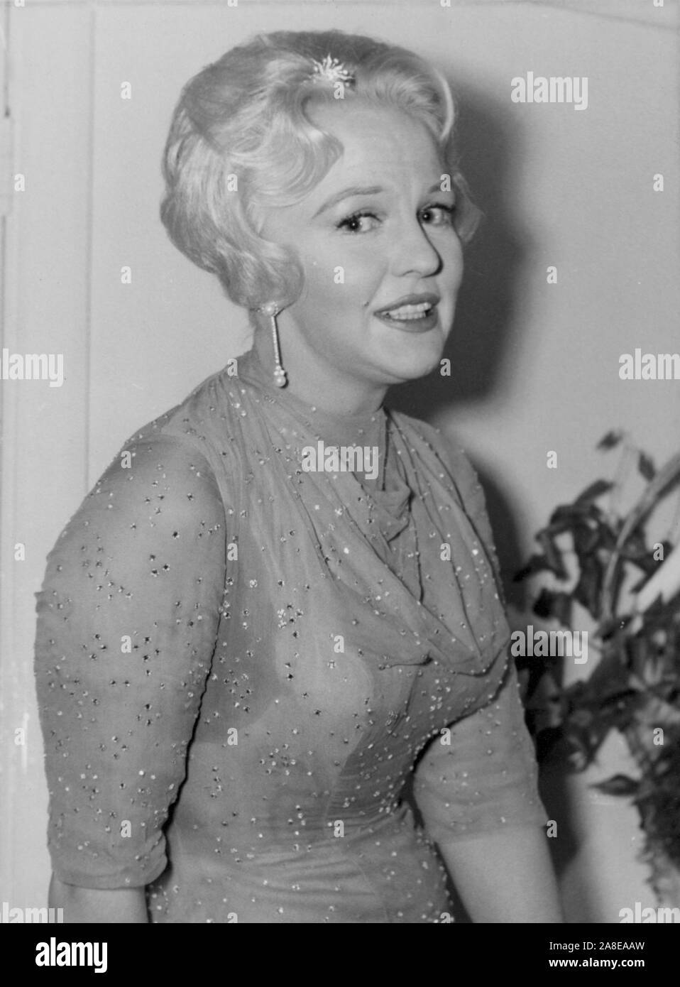 Jazz singer peggy lee hi-res stock photography and images - Alamy