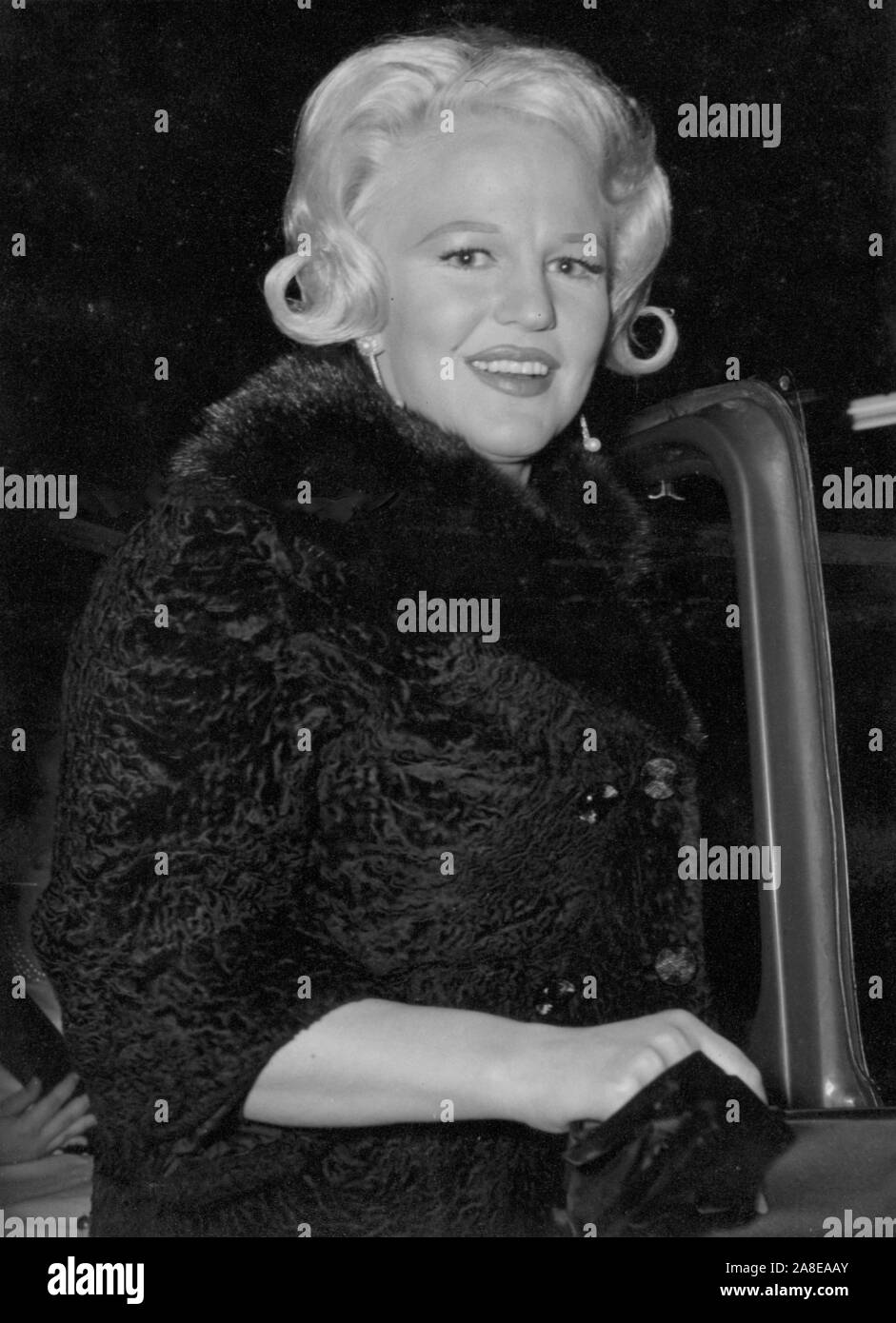 Jazz singer peggy lee hi-res stock photography and images - Alamy