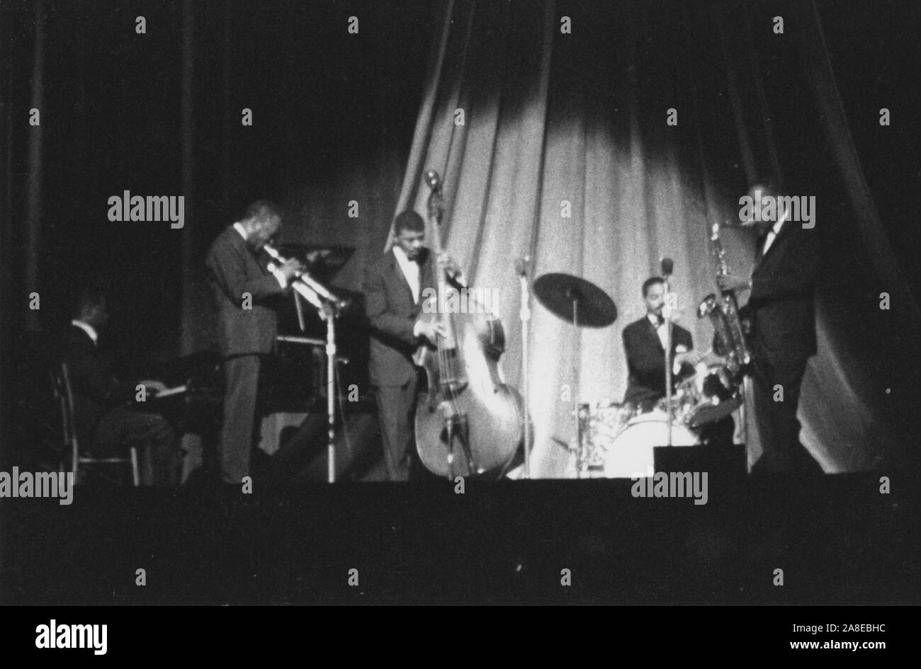 Miles davis quintet 1960s hi-res stock photography and images - Alamy
