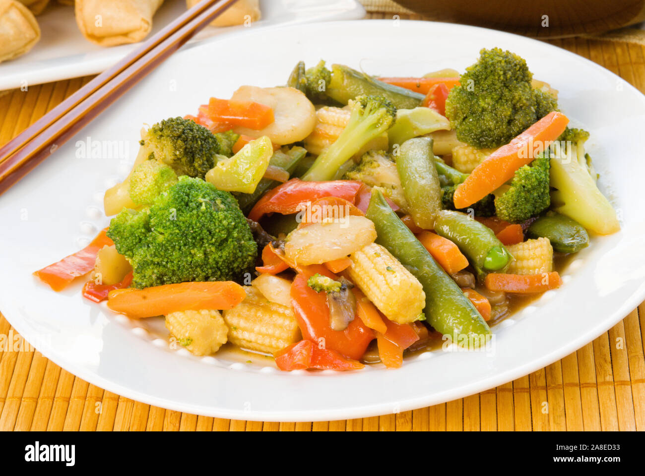 Baby corn sugar snap peas hi-res stock photography and images - Alamy