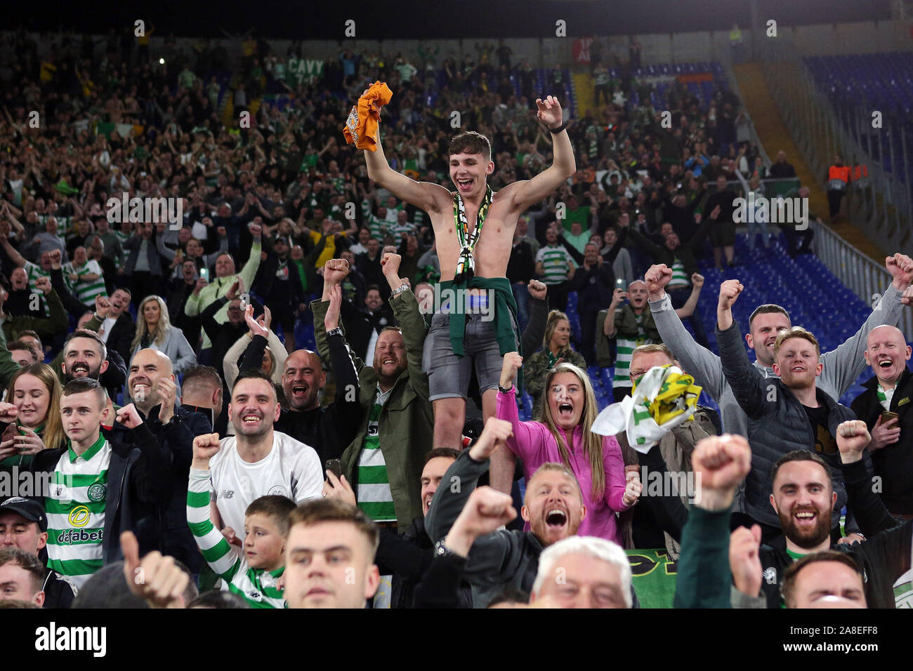 Celtic supporters at the ebd of the UEFA Europa League, Group E ...
