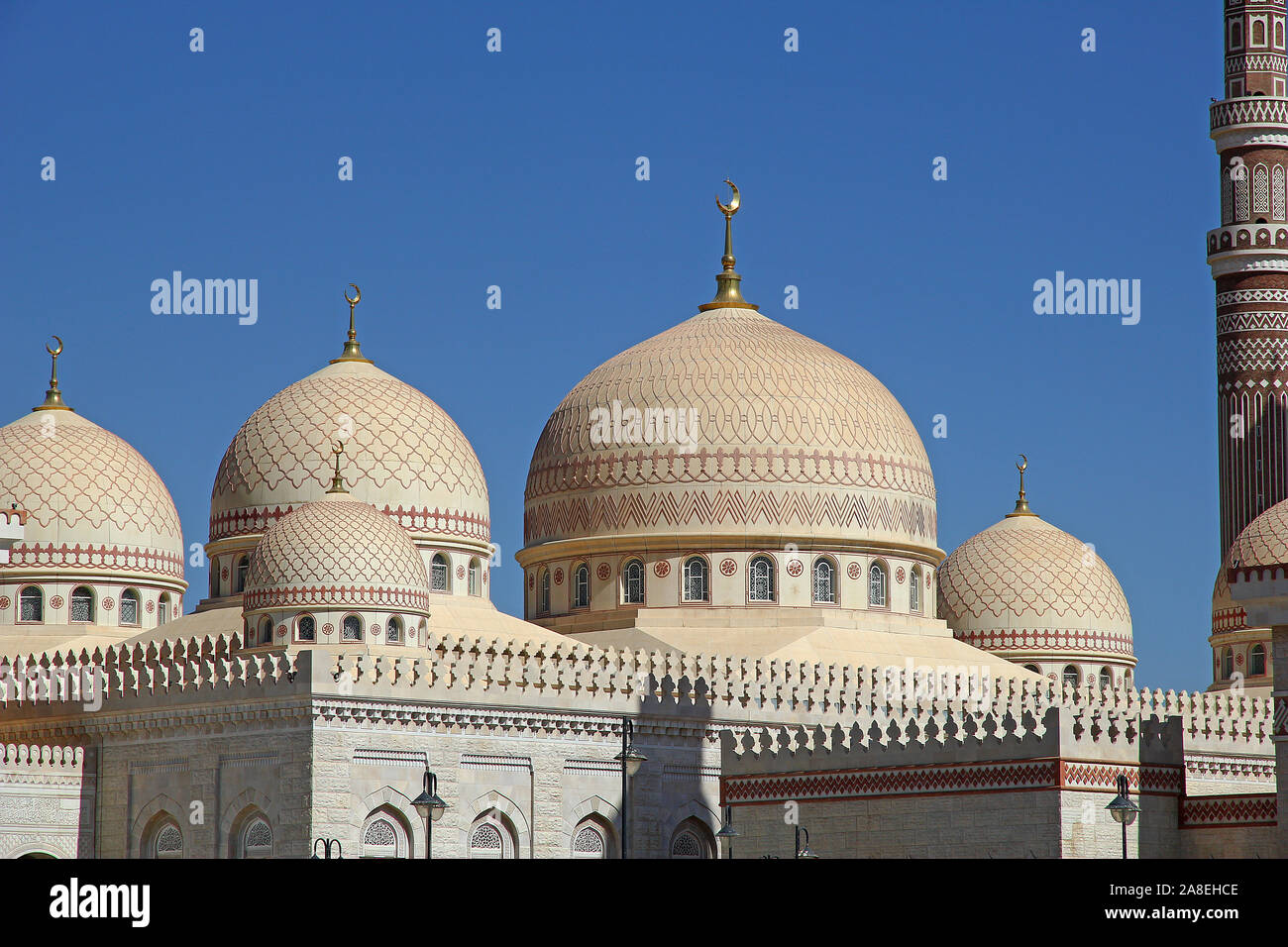 Al Saleh Mosque, Great Mosque of Sana'a, Yemen Stock Photo - Alamy