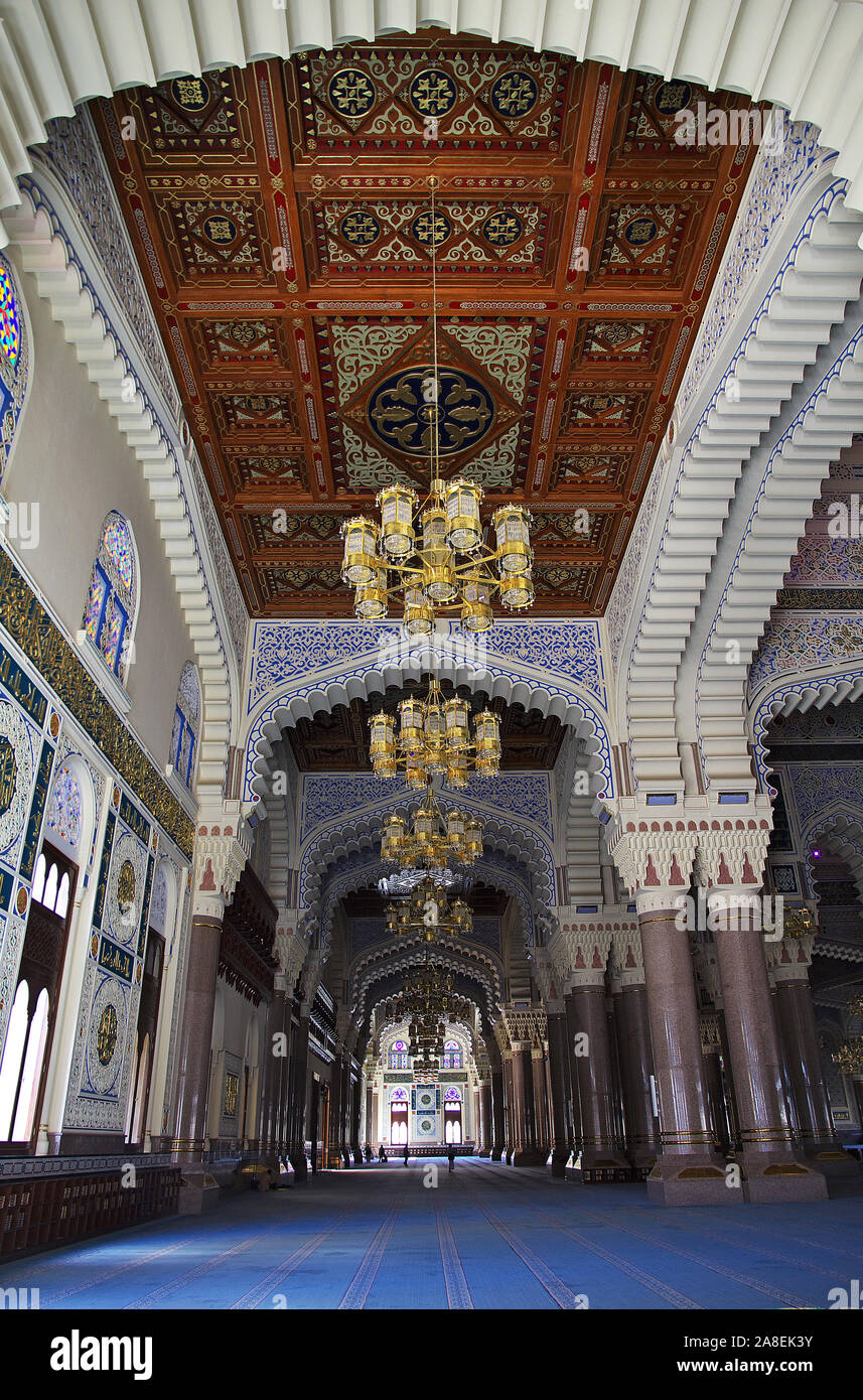 Sana'a / Yemen - 30 Dec 2012: Al Saleh Mosque, Great Mosque of Sana'a ...